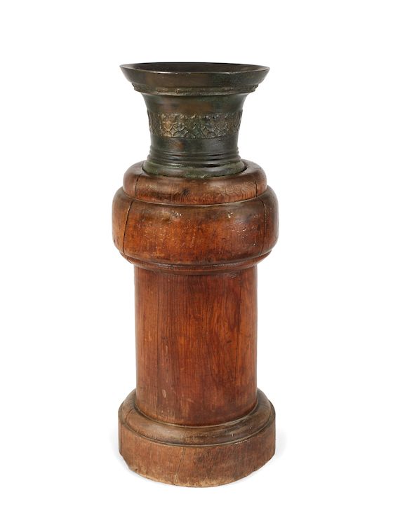 Bonhams : A late 17th century leaded bronze mortar, probably by James ...
