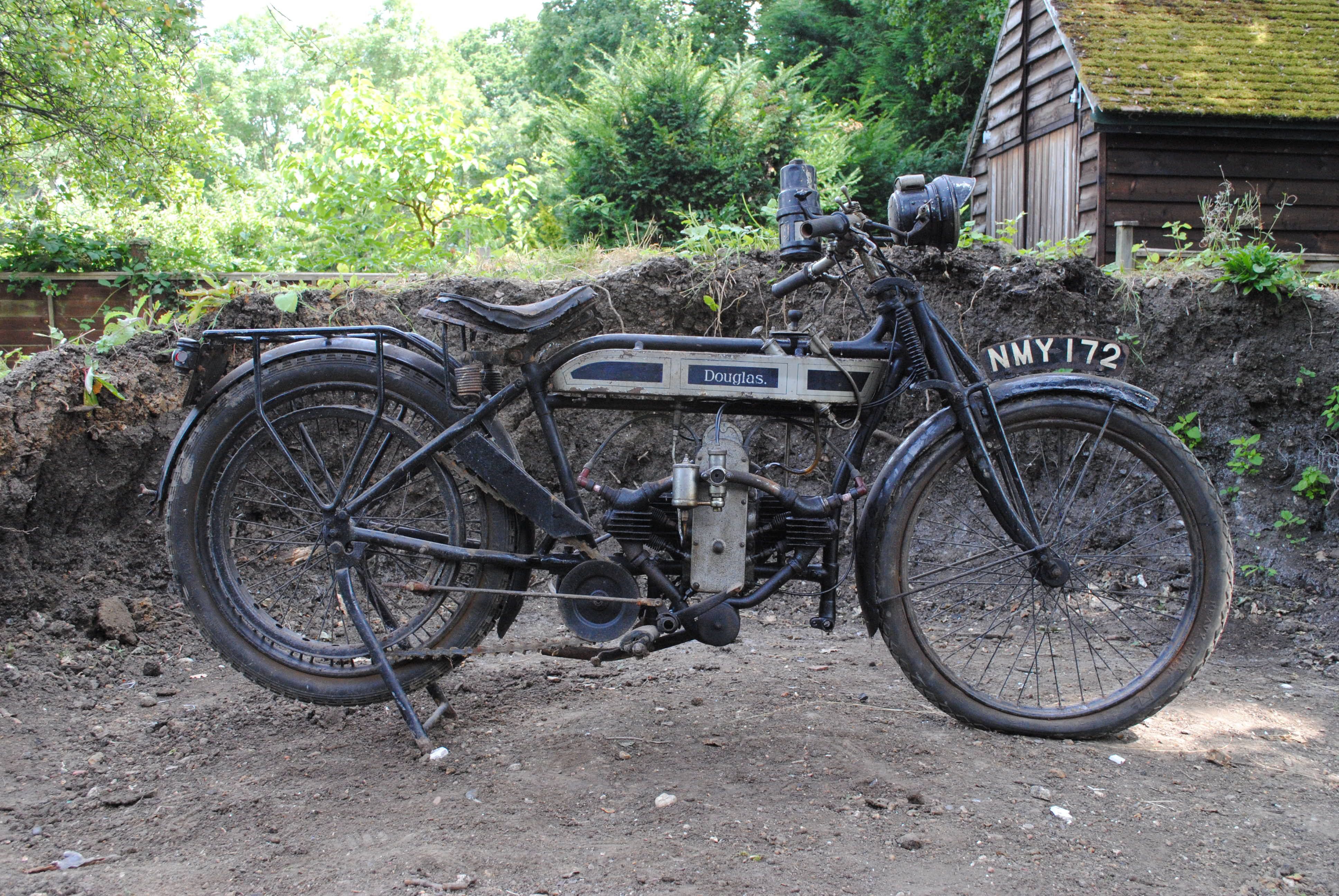 Bonhams Cars : c.1919 Douglas 2¾hp Frame no. to be advised Engine no. 42815
