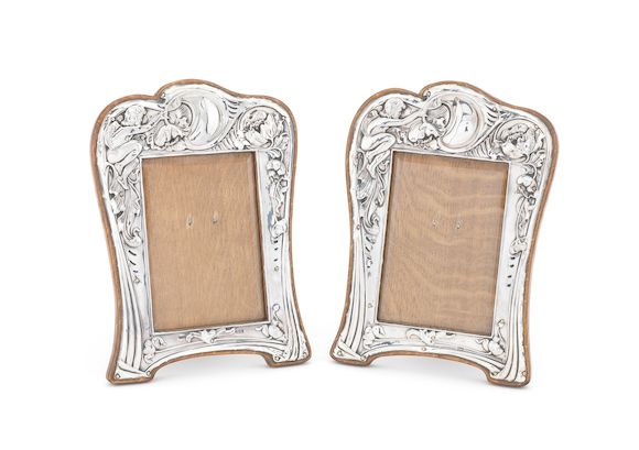 Bonhams : A matched pair of Edwardian Art Nouveau silver frames one by ...