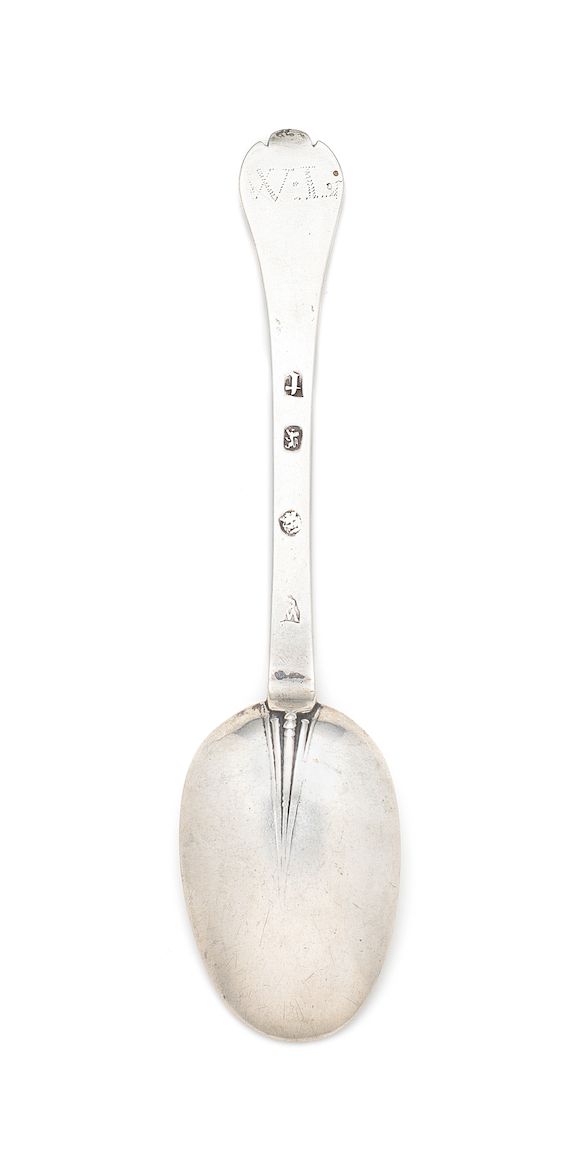 Bonhams : A William III silver trefid spoon by William Scarlett, London ...