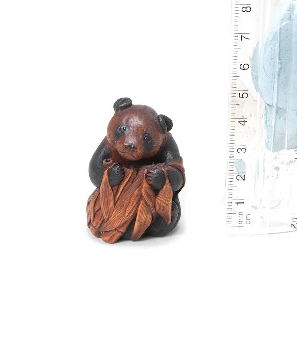 Bonhams : A boxwood netsuke of a giant panda By Michael Webb (1934-2009 ...