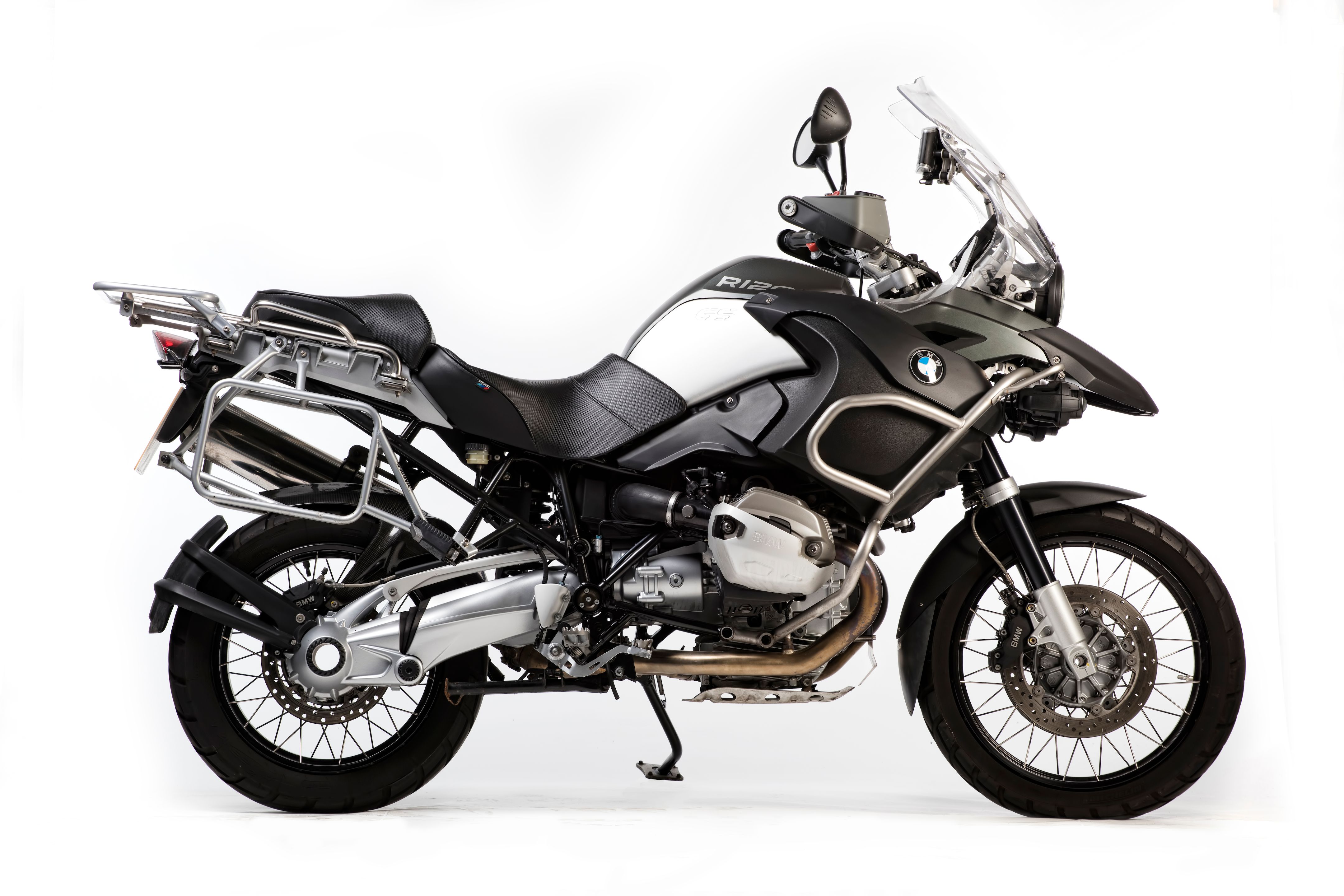 Bonhams Cars : 2010 BMW 1170cc R1200GS Adventure Frame no ...