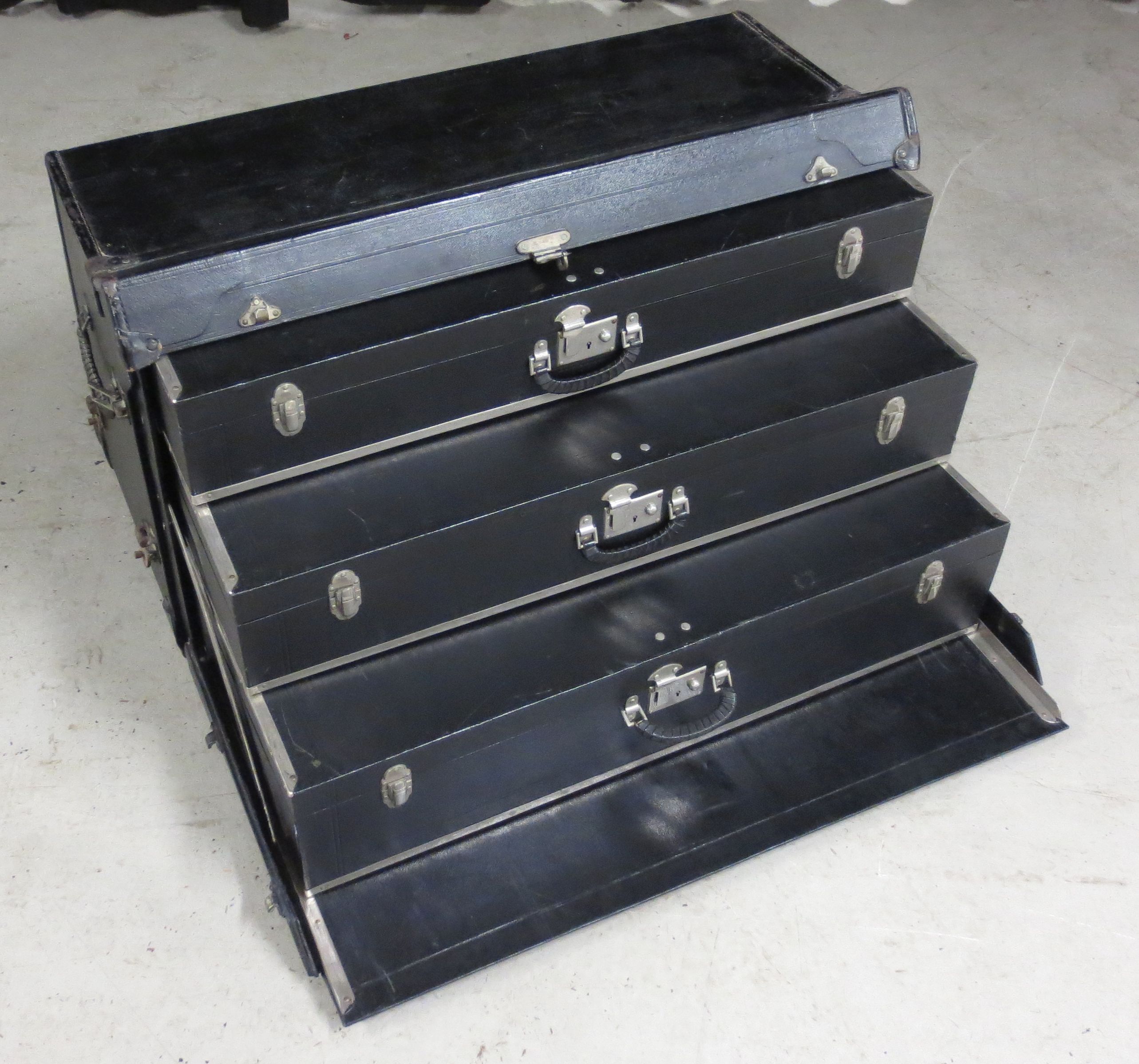 Bonhams Cars : A large Brooks car trunk, circa 1920, ((5))