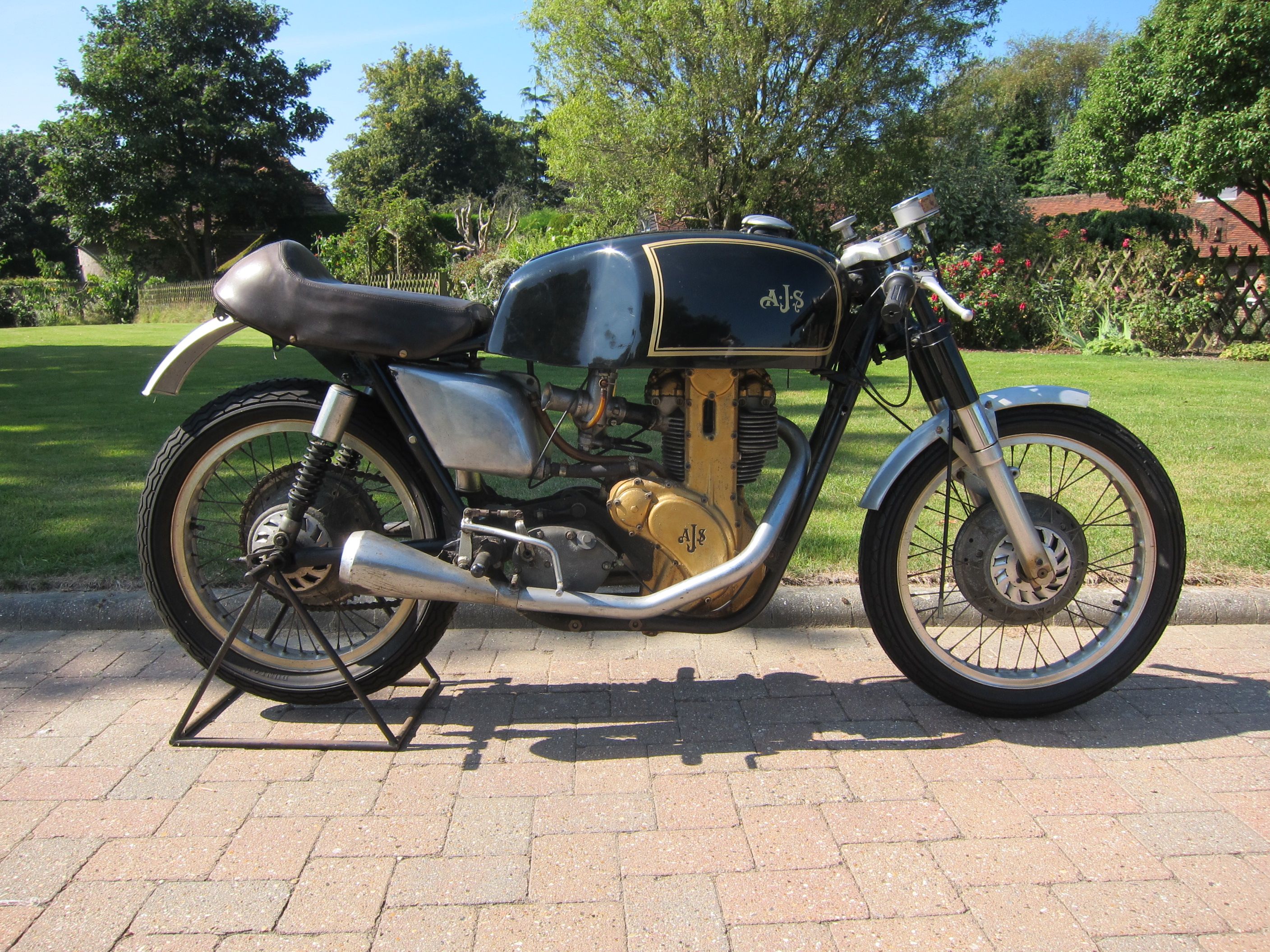 Bonhams Cars : c.1956 AJS 7R 350cc Racing Motorcycle Frame no. none ...