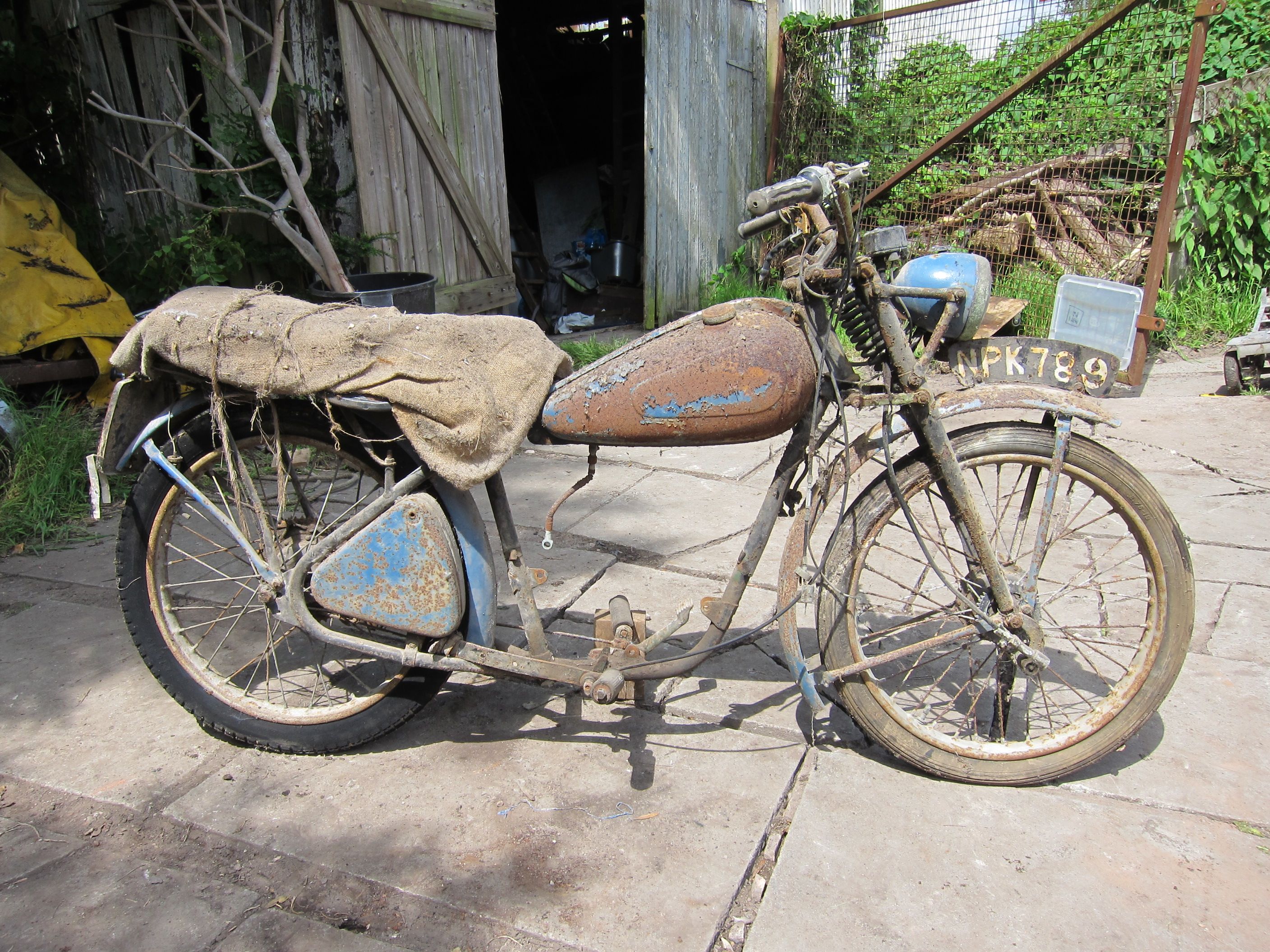 Bonhams Cars : c.1949 James Lightweight Motorcycle Frame no. TBA