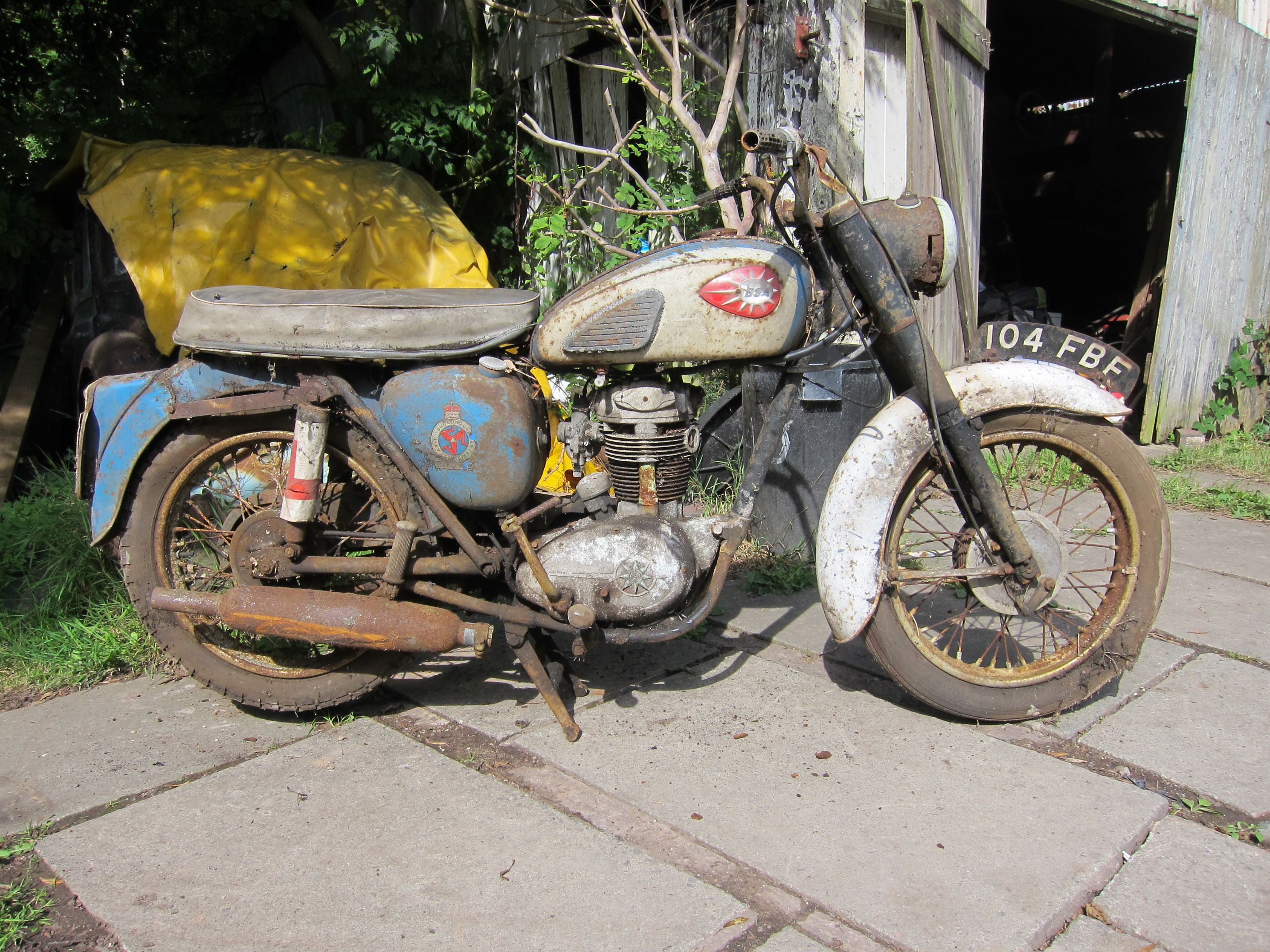 Bonhams Cars : 1962 BSA 247cc C15 Frame no. C15 33790 Engine no. C15 30151