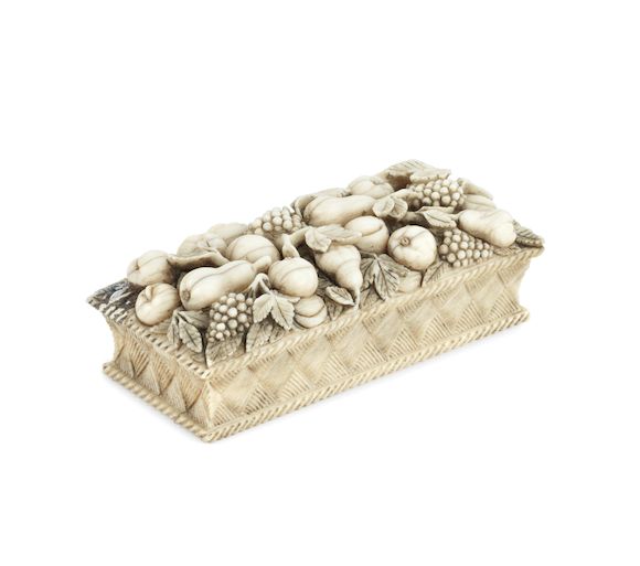 Bonhams : An early 20th century carved ivory box French maker's mark on ...