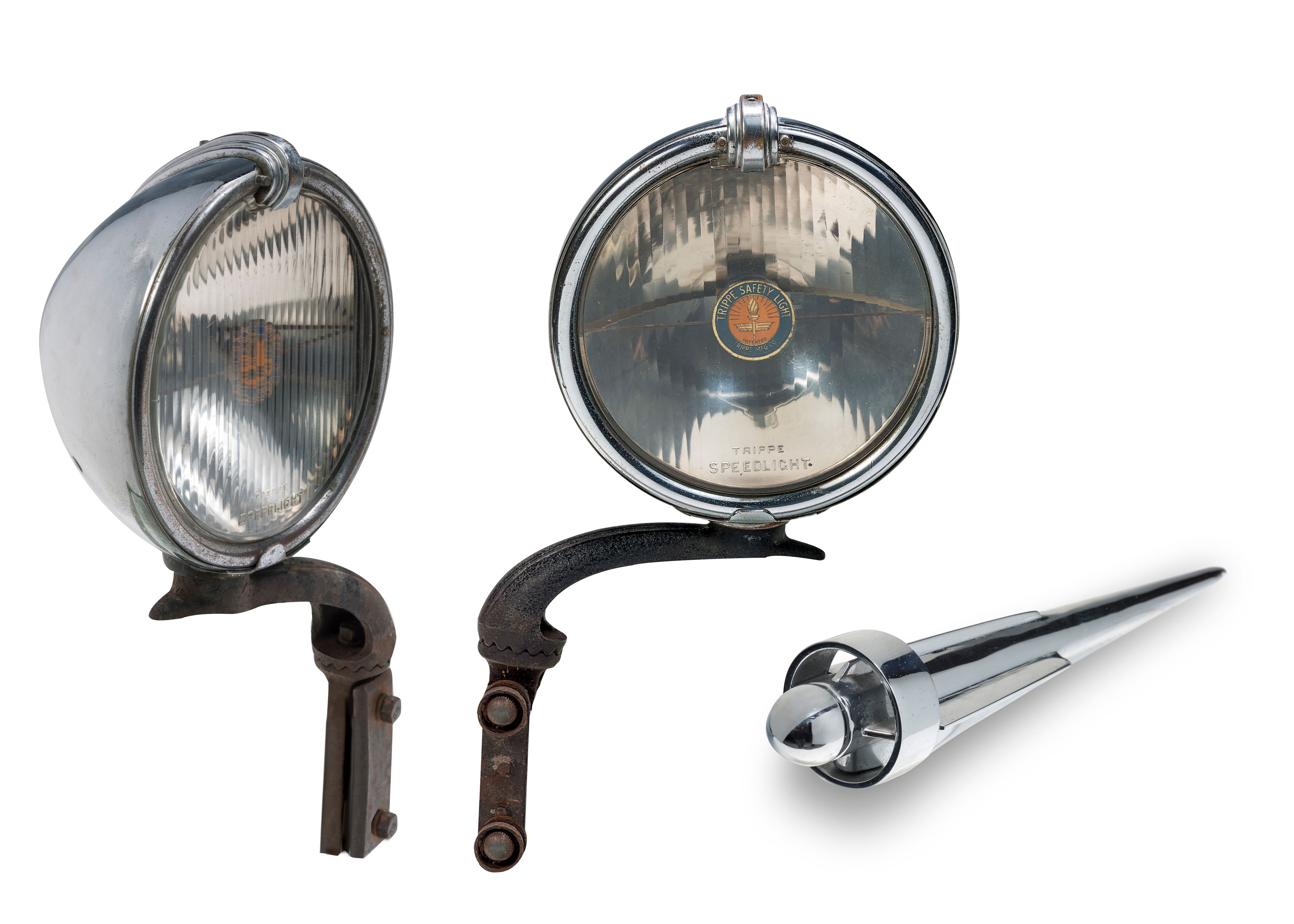 Bonhams Cars : A PAIR OF ELECTRIC 'SAFETY LIGHT' HEADLAMPS BY TRIPPE ...