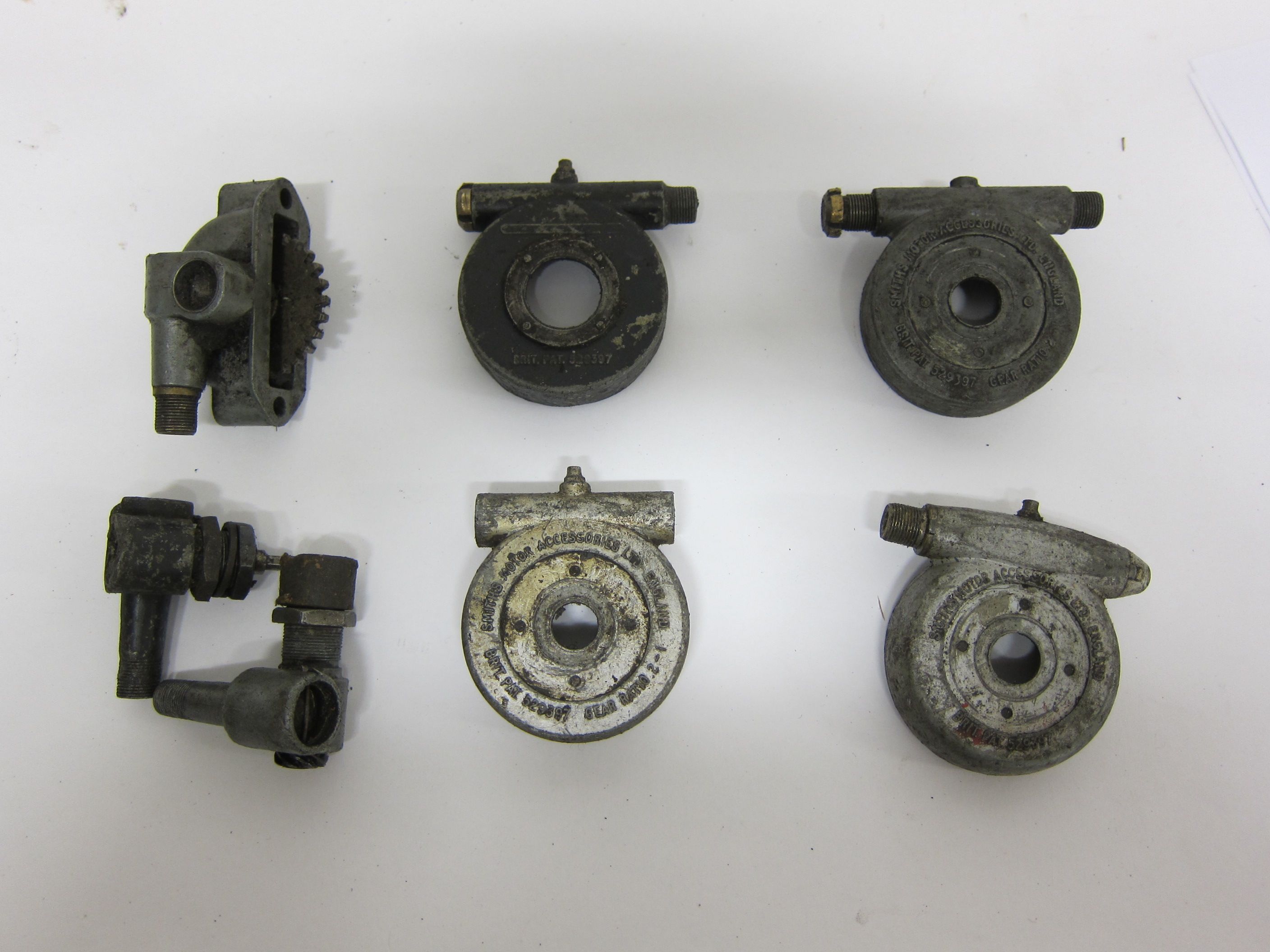 Bonhams Cars : A good quantity of motorcycle speedo drives and assorted ...