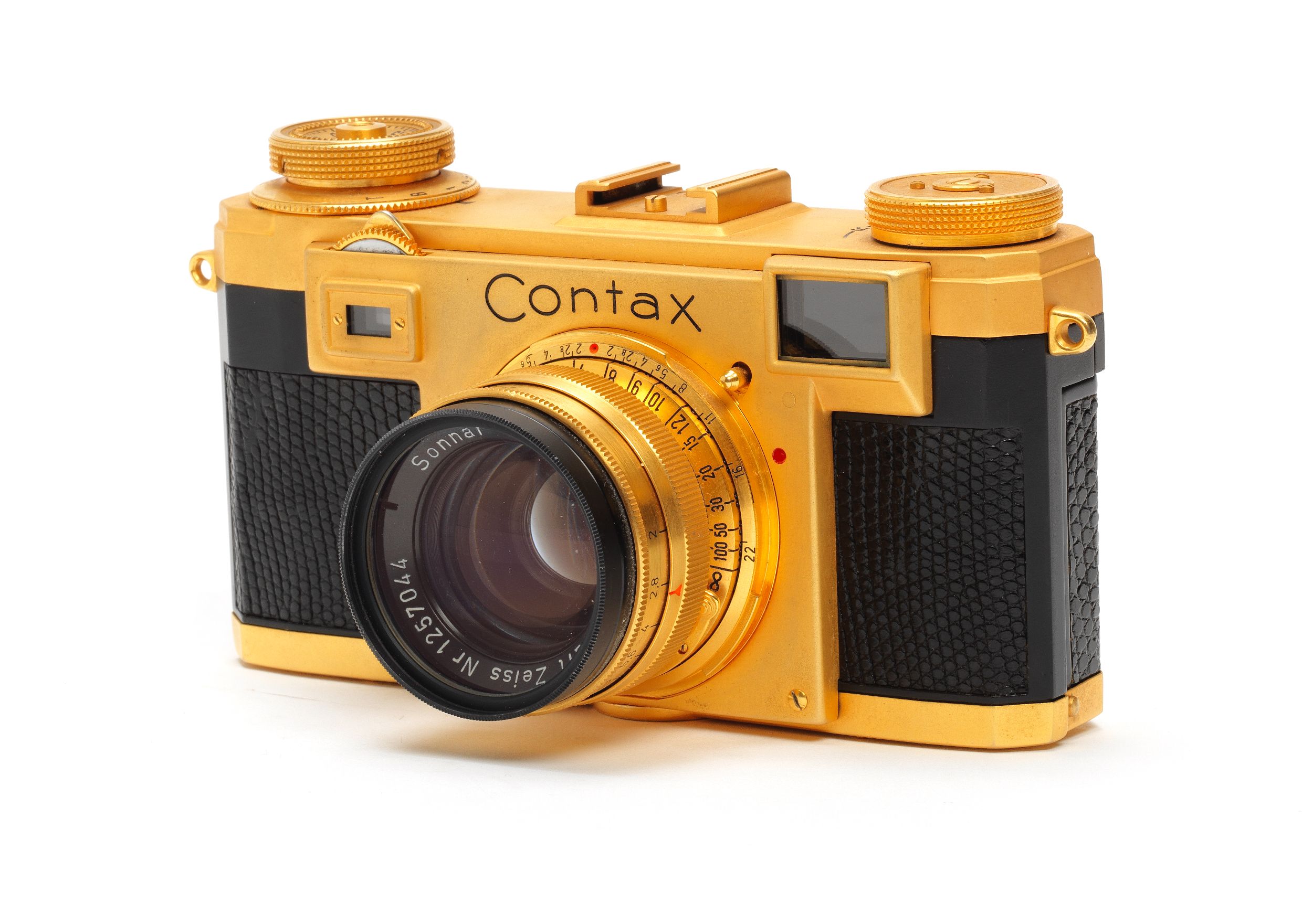Bonhams : Zeiss Contax IIa