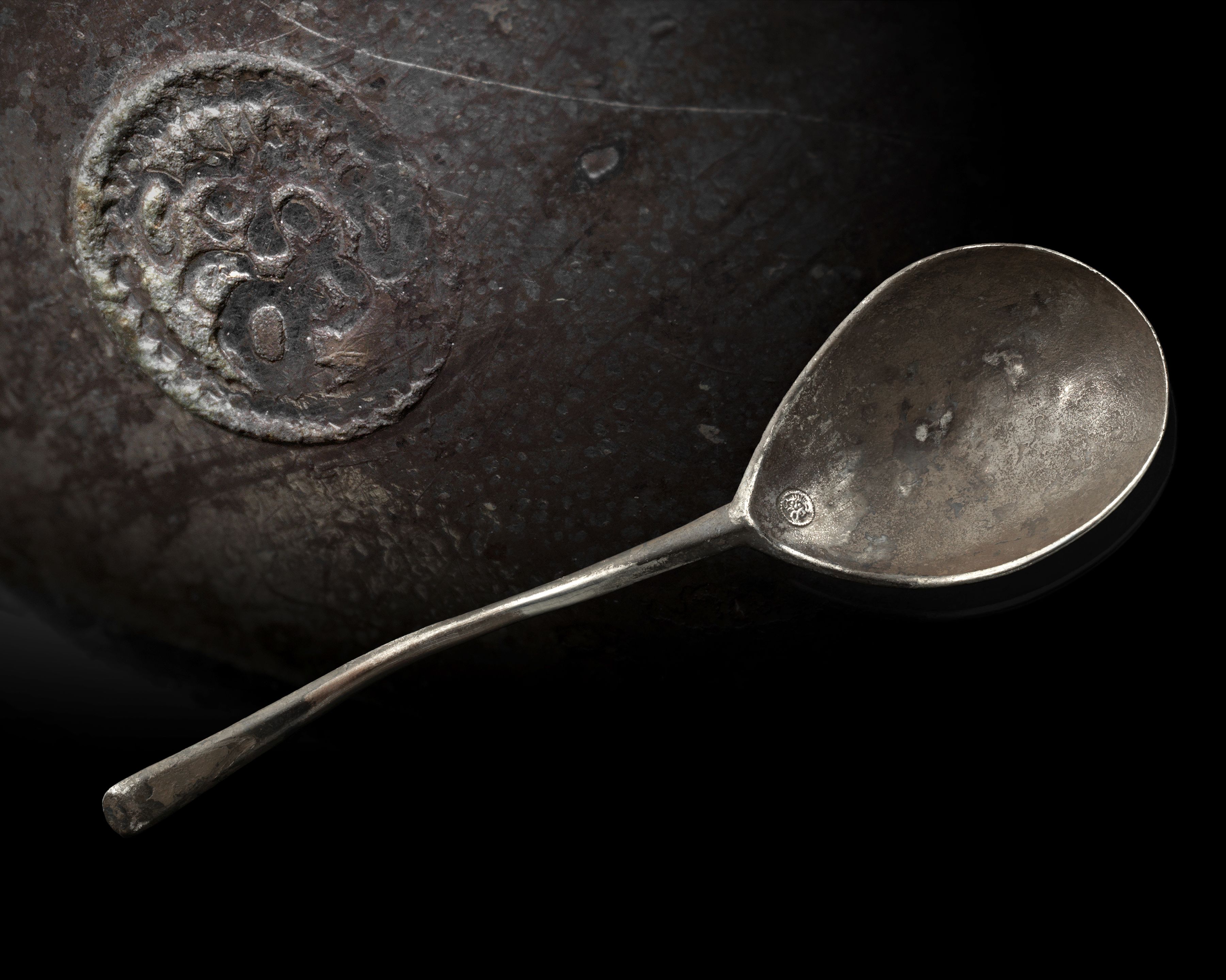 Bonhams : A rare and important 15th century silver slip-top spoon maker ...