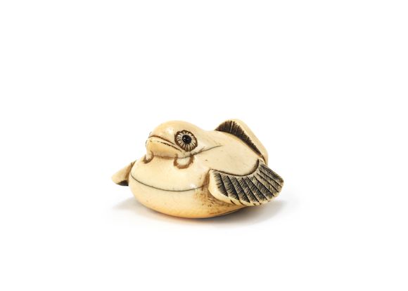 Bonhams : An ivory netsuke of a stylised sparrow Circa 1800