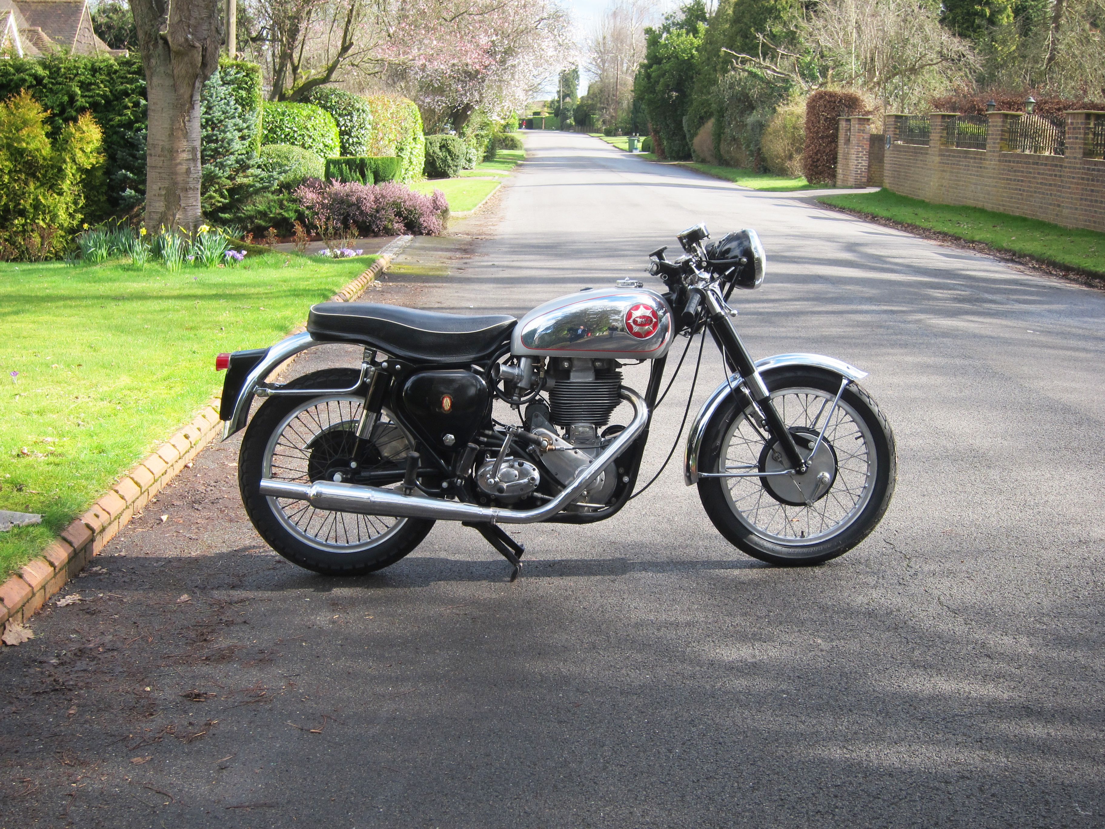 Bonhams Cars : 1960 BSA 500cc 'Gold Star' Replica (see text) Frame no ...