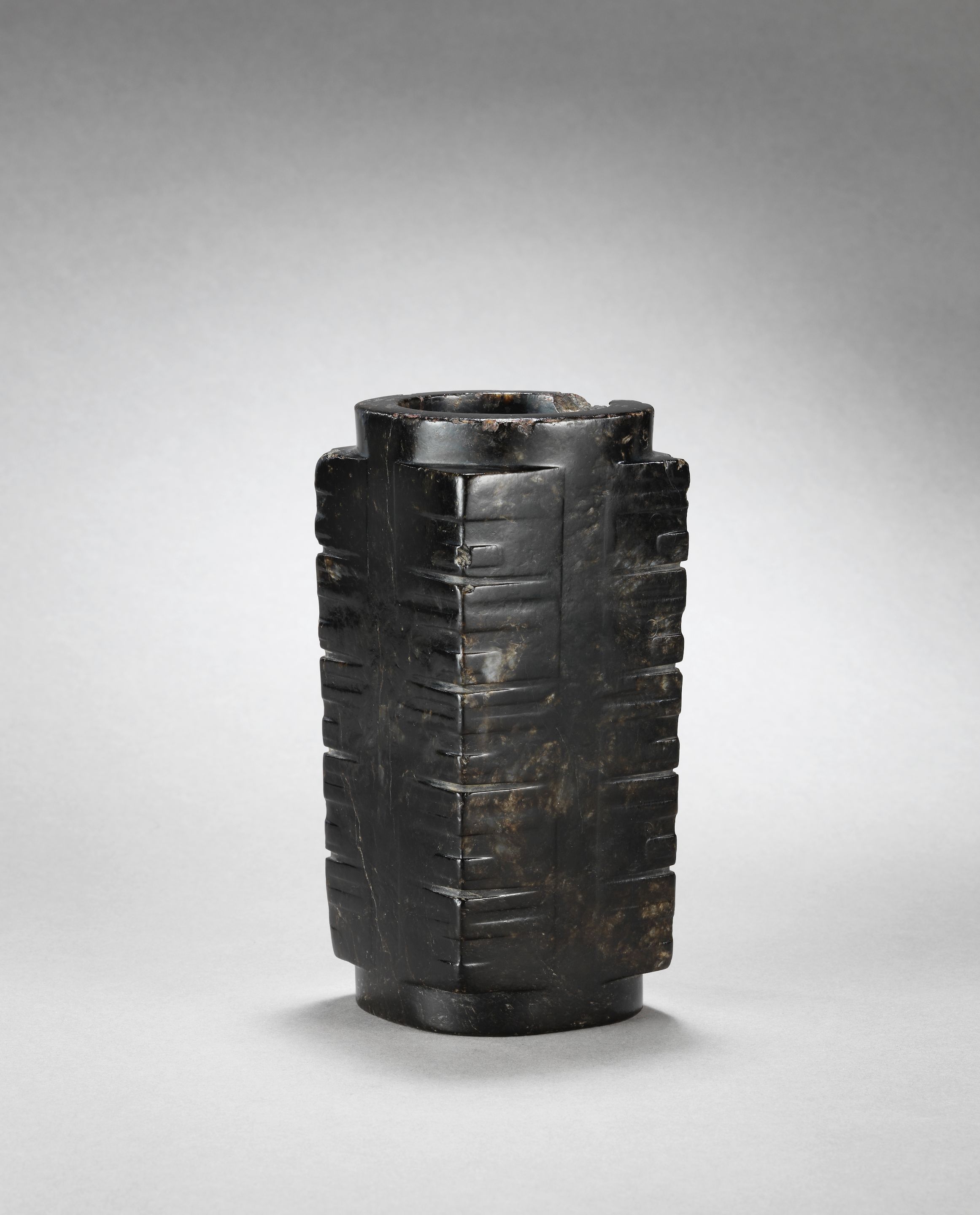 Bonhams : A rare black jade ritual vessel, cong Neolithic Period ...