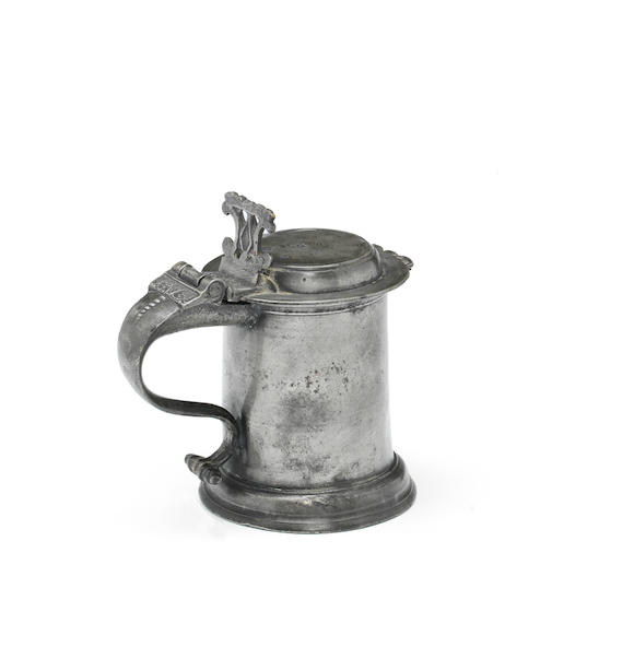 Bonhams A Charles Ii Pewter Flat Lid Tankard Oews Pint Circa 1670