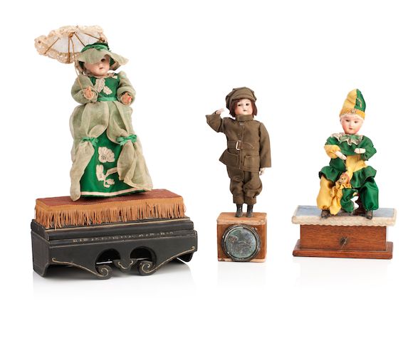 Bonhams : A collection of late 19th/Early 20th Century Automaton Dolls (3)