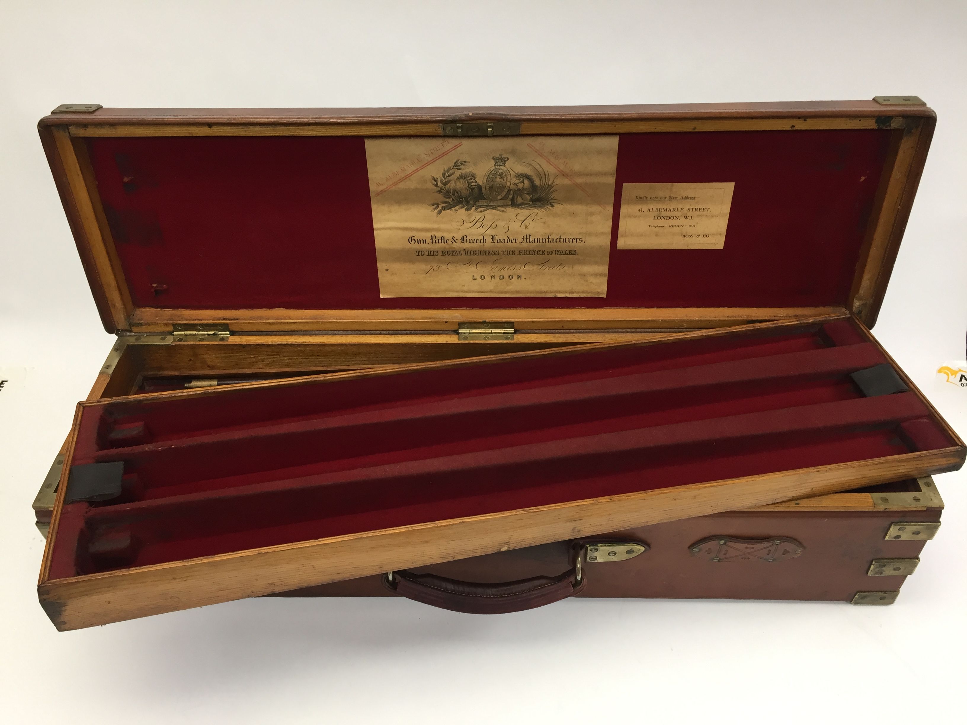 Bonhams : A fine Boss & Co. brass-mounted oak and leather triple-guncase
