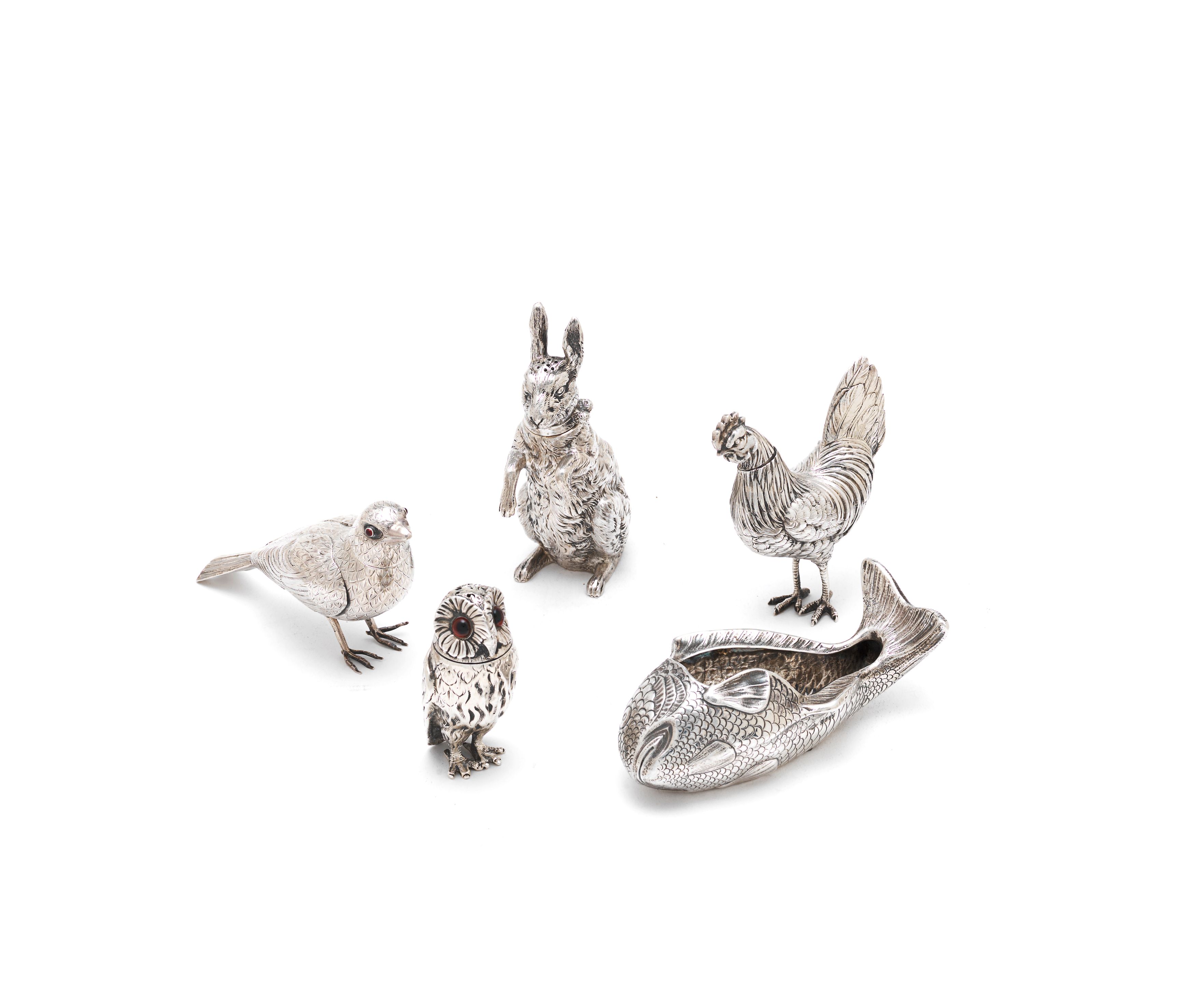 Bonhams : A novelty Edwardian silver 'fish' dish import marks for ...