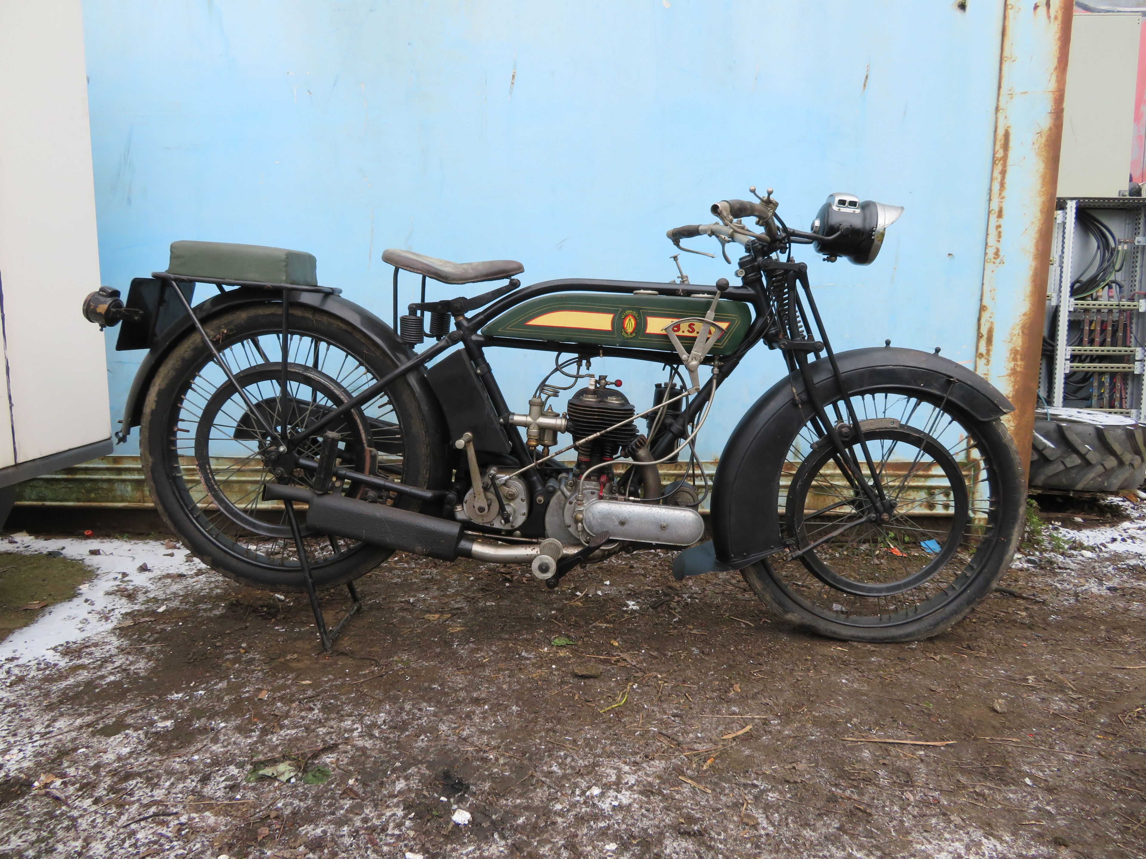 1924 BSA 349cc Model L Registration no. BY 9986 Frame no. D3213 Engine ...