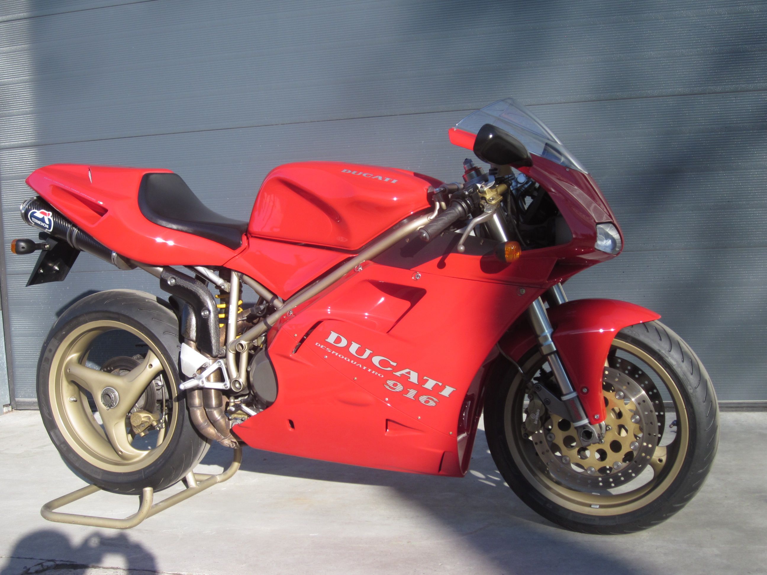 Bonhams Cars : 1994 Ducati 916 Monoposto Frame no. ZDM916S 001770 ...