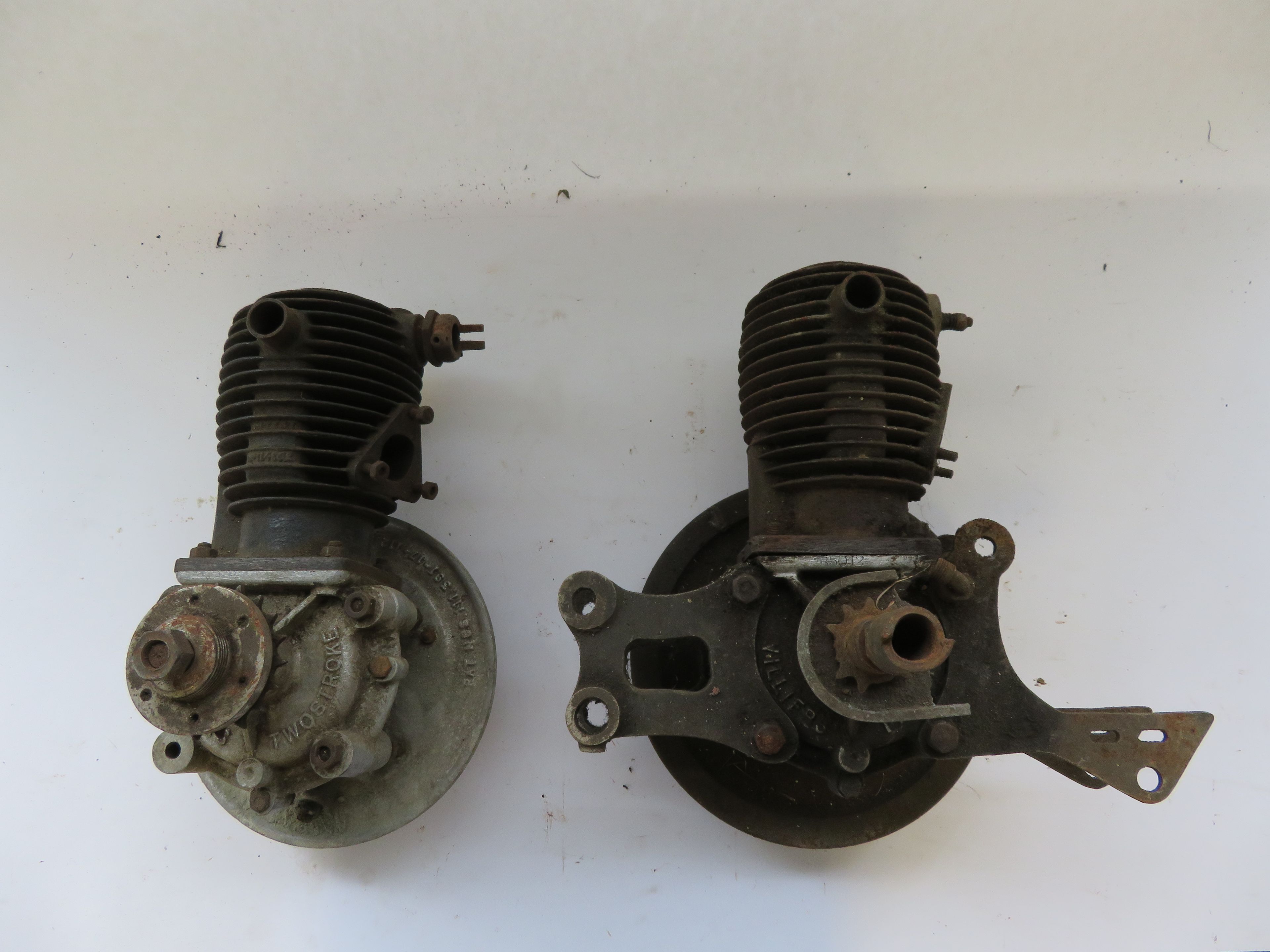 Bonhams Cars : Two believed Vintage Villiers two-stroke engines, ((2))