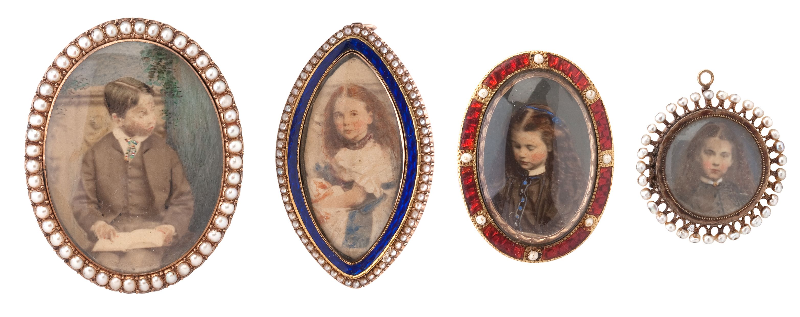 Bonhams : A group of 19th century portrait miniature frames (4)