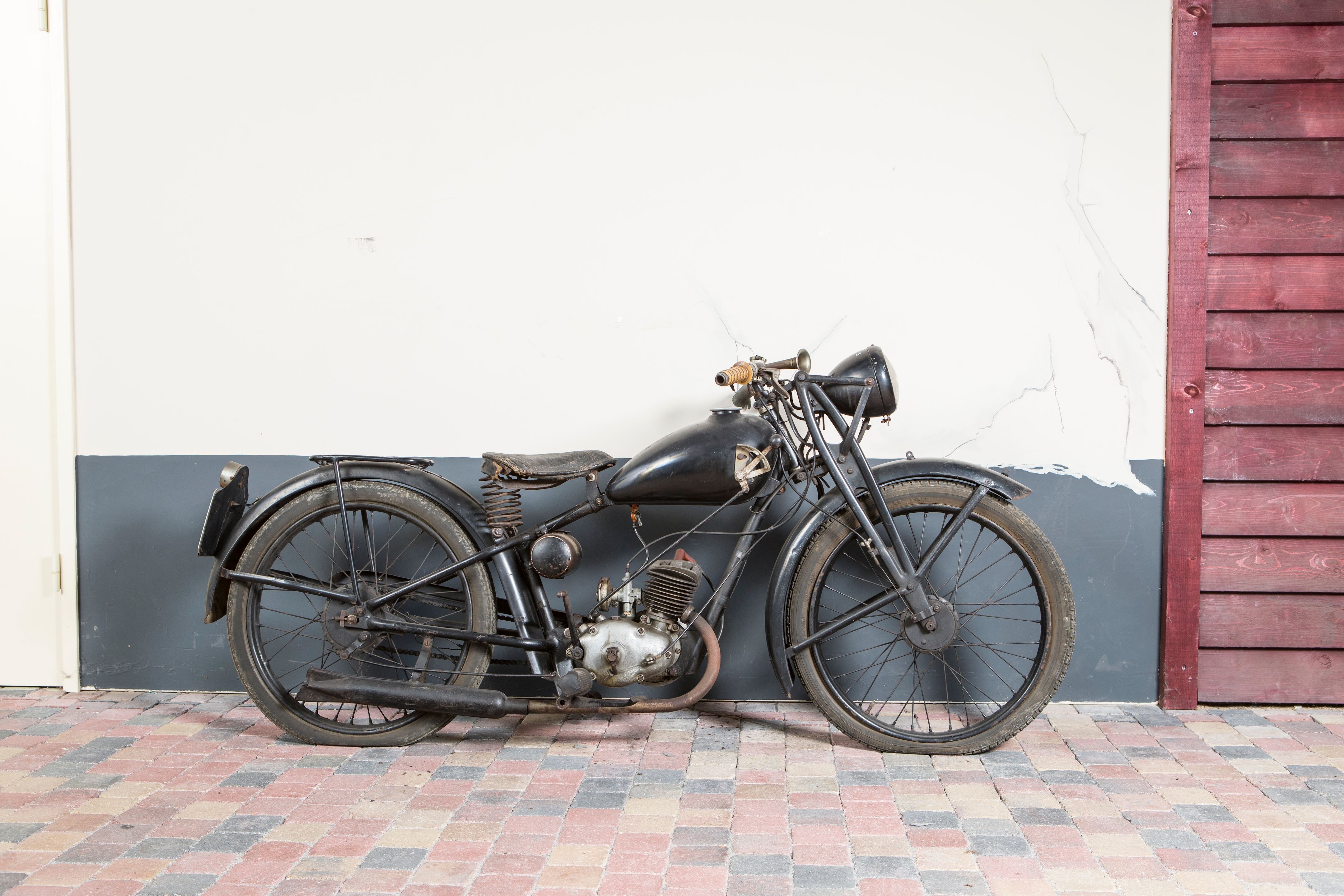 Bonhams Cars : 1938 DKW 97CC RT100 PROJECT Frame no. 419953 Engine no ...
