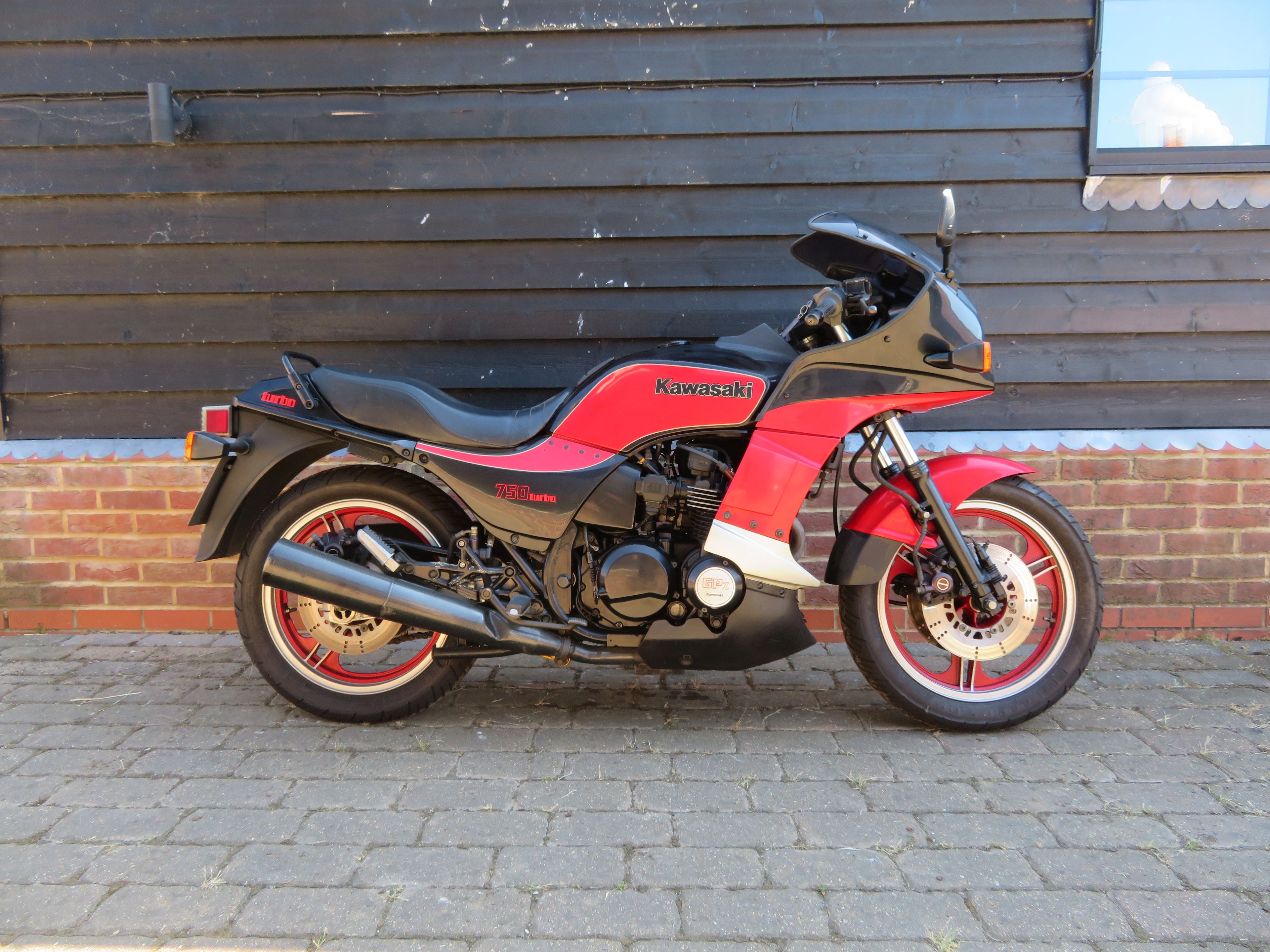 Bonhams Cars : 1983 Kawasaki GPz750 Turbo Frame no. ZX750E-000021 ...