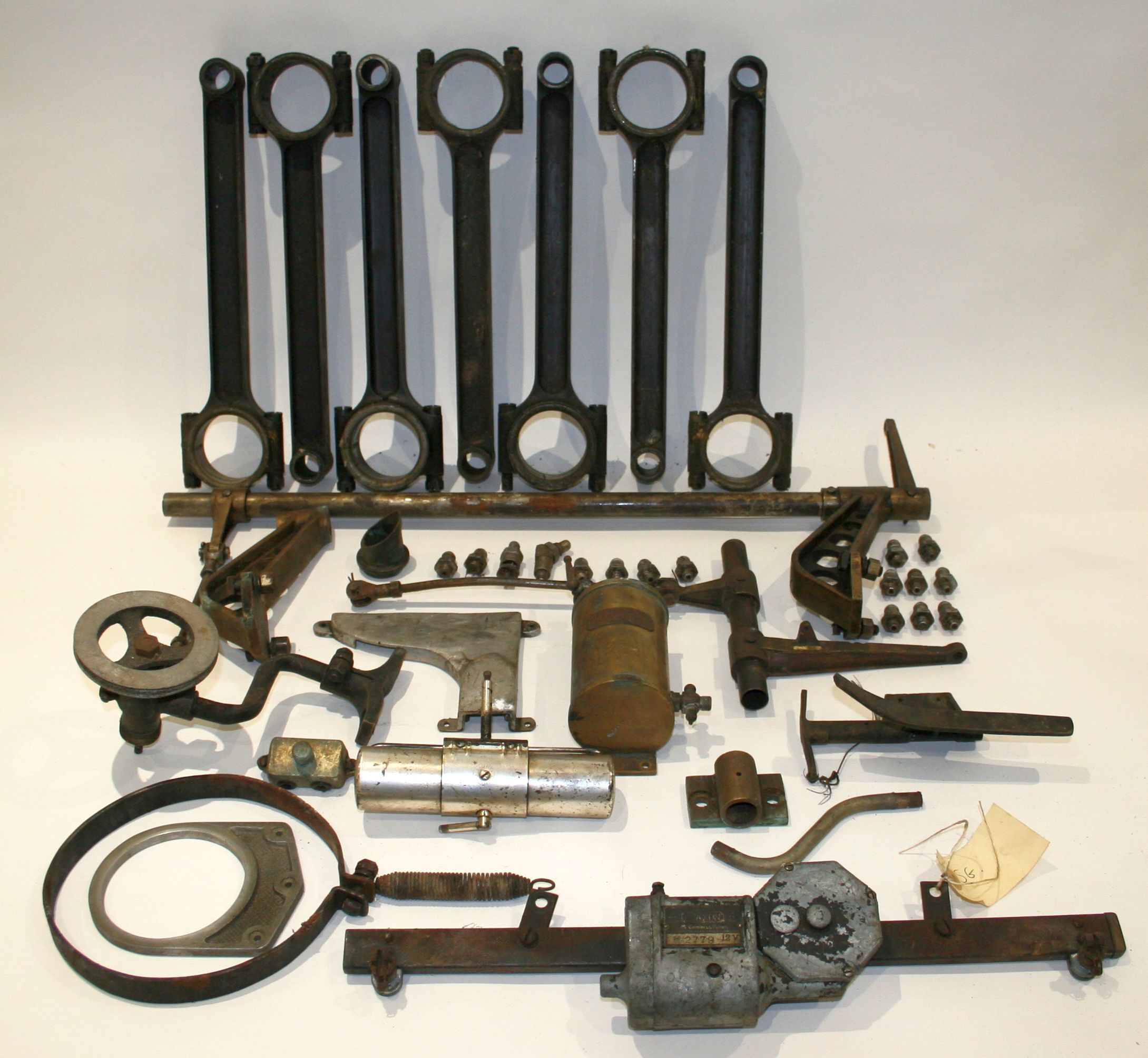 Bonhams Cars : Assorted Rolls-Royce 'Silver Ghost' spares, ((Qty))