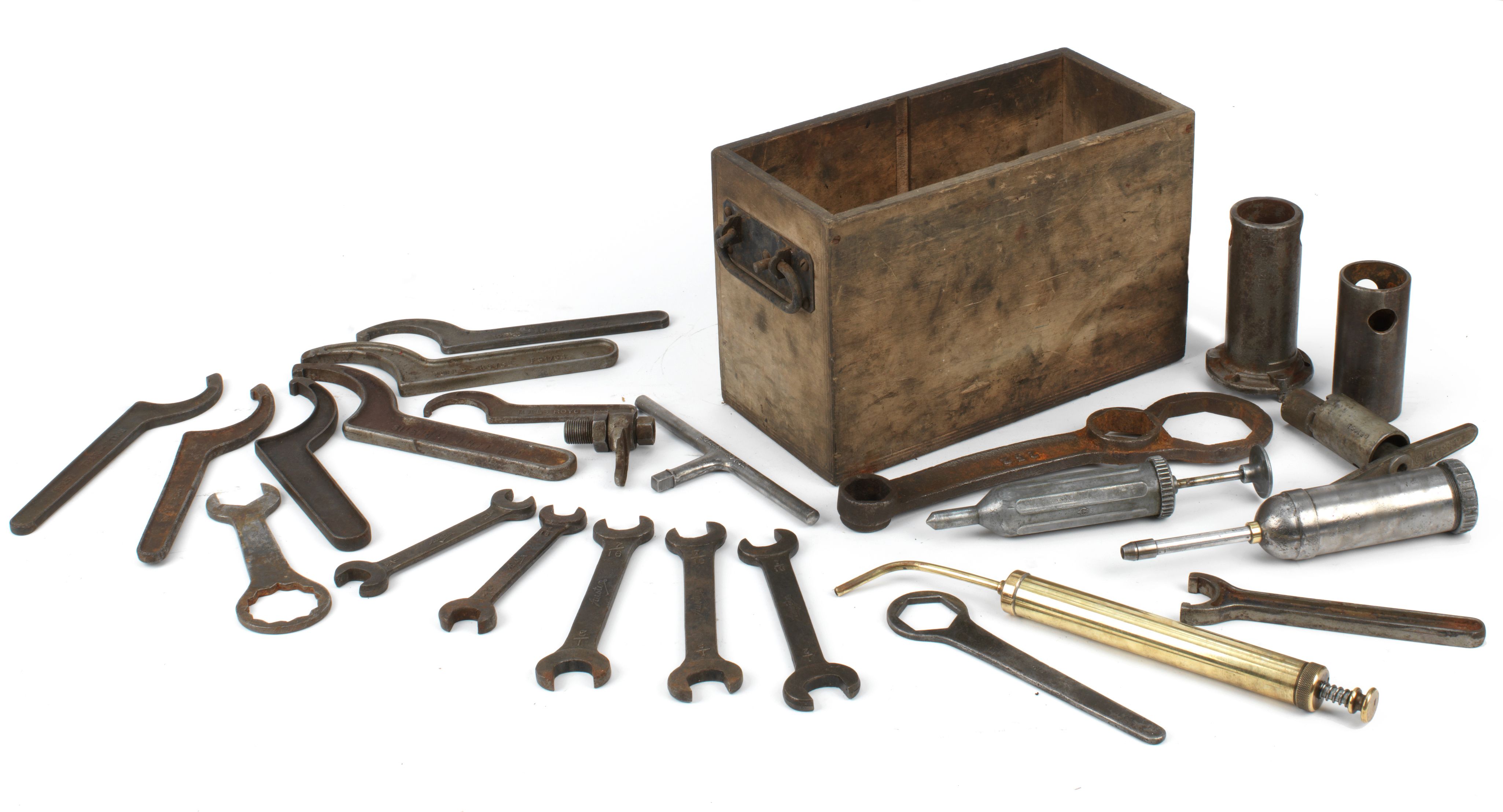 Bonhams Cars : Assorted Rolls-Royce tools, ((Qty))