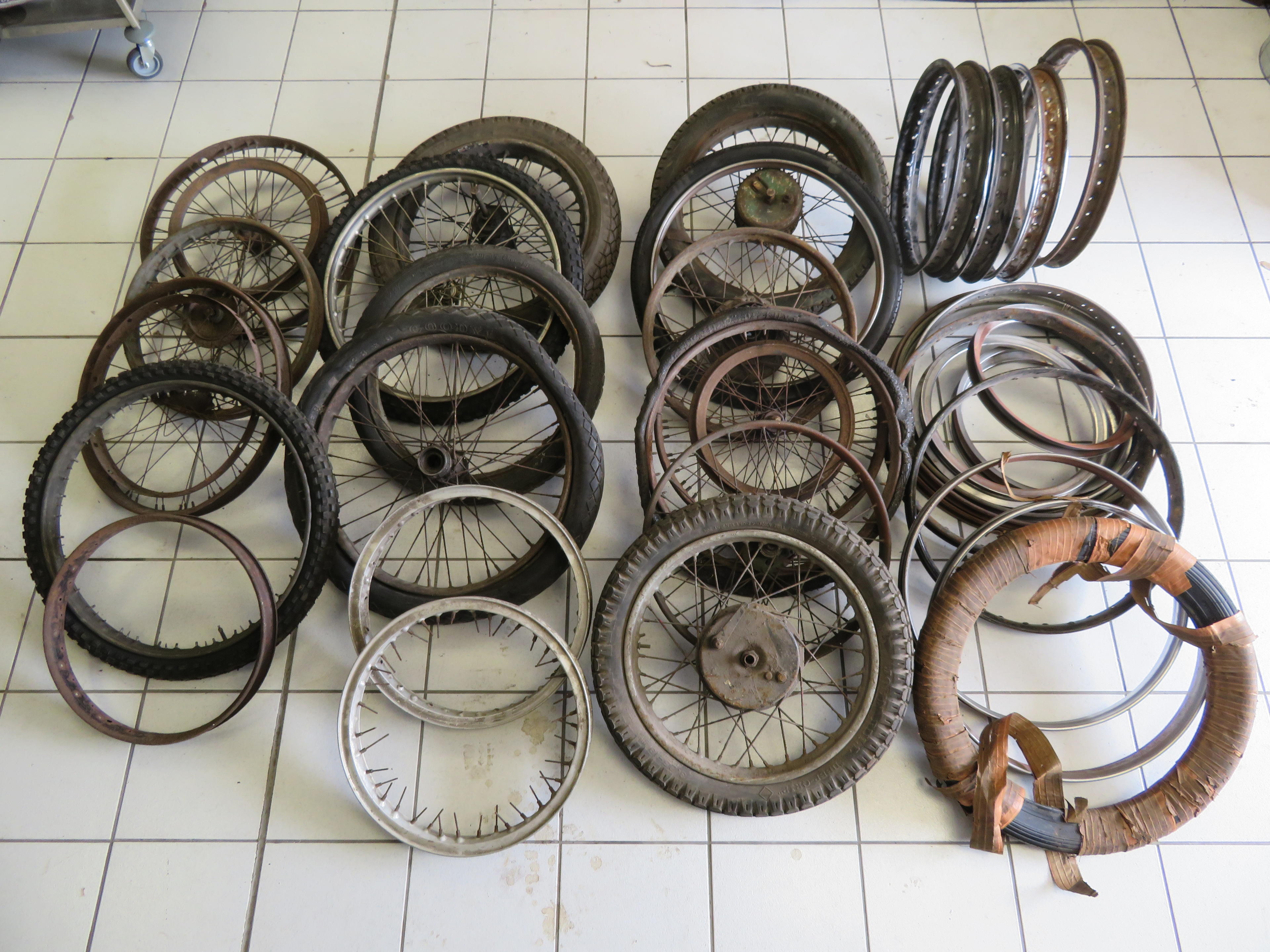 Bonhams Cars : A large quantity of assorted wheels, belt rims and rims ...