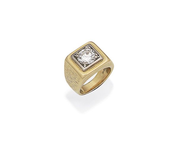 Bonhams : A diamond ring, by Kutchinsky,