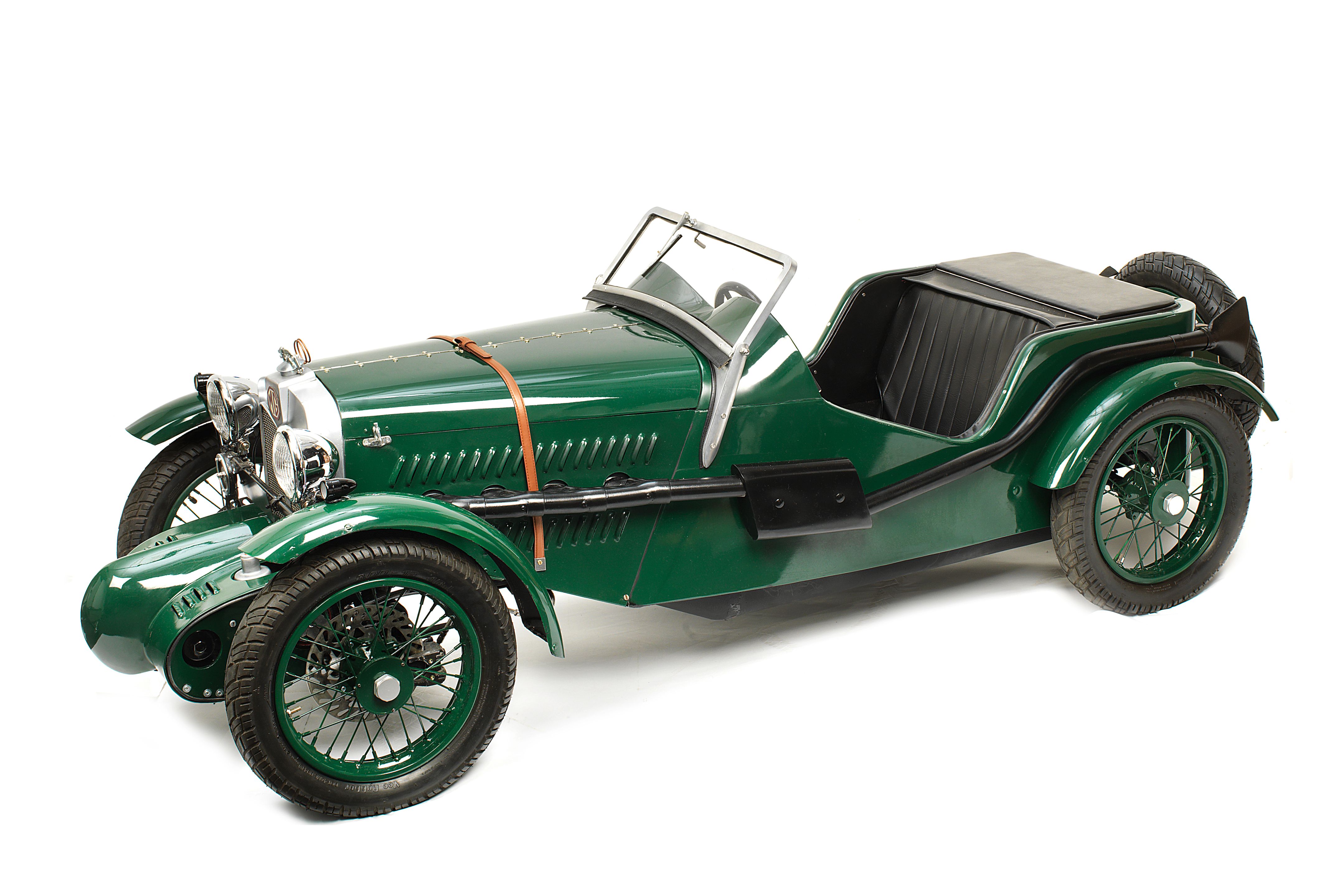 Bonhams Cars : A scale model of a 1933 MG J2J4 constructed as a working ...