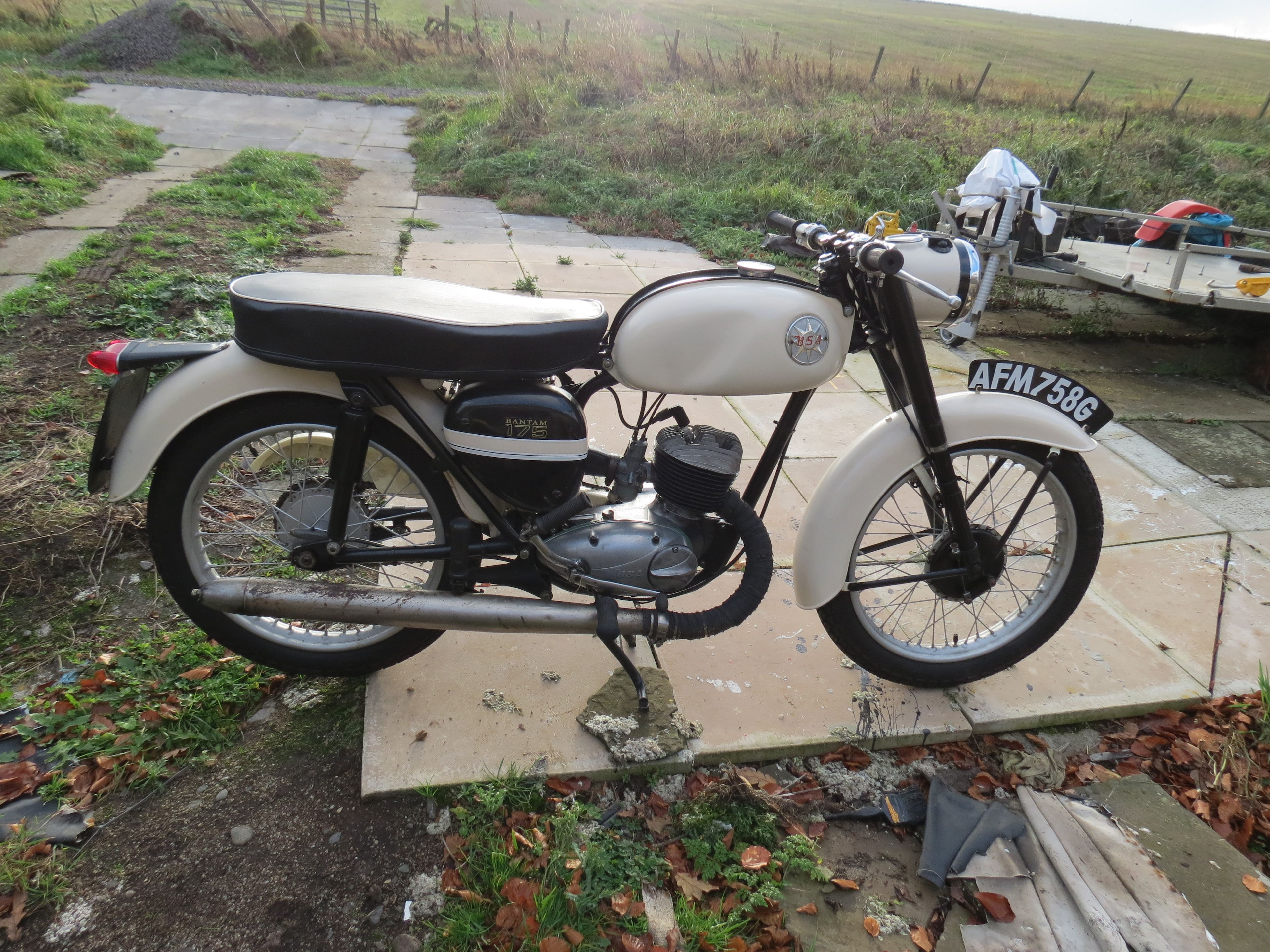 Bonhams Cars : c.1968 BSA 172cc D7 Bantam Super Frame no. D7 18865 ...