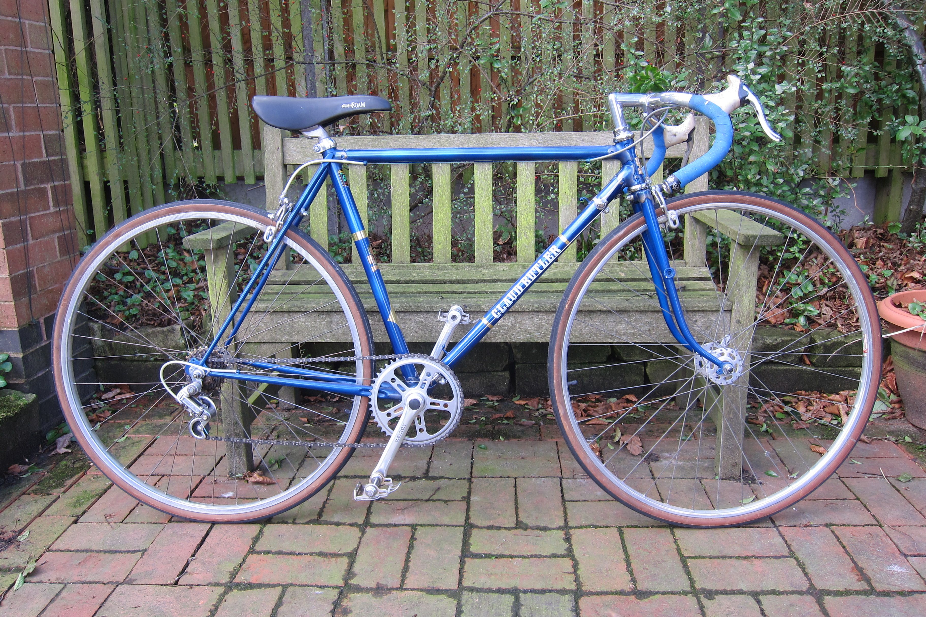 Bonhams Cars : A c.1956 Claude Butler bicycle