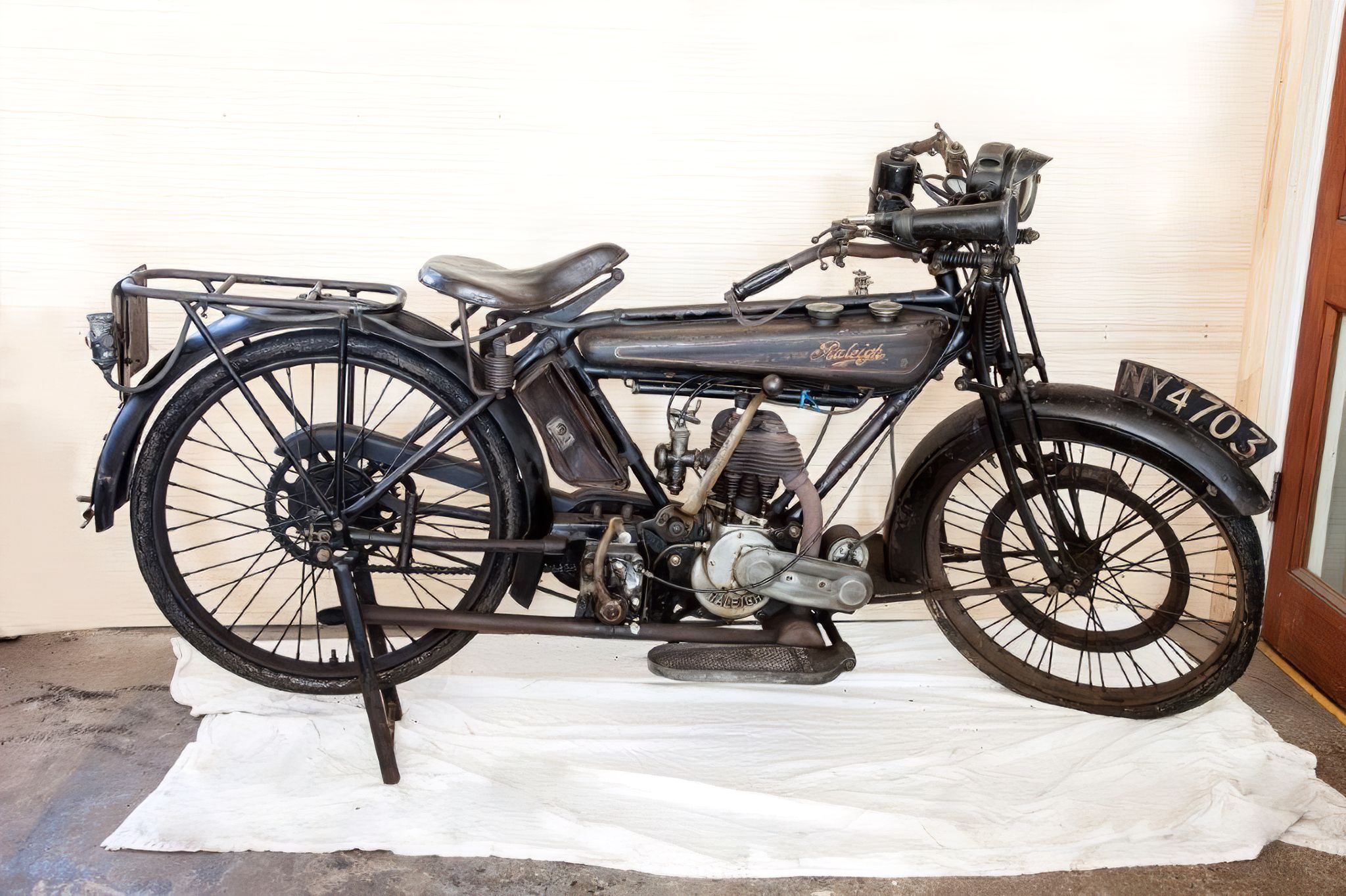 Bonhams Cars : 1924 Raleigh 2¾hp Frame no. 5754 Engine no. 53835