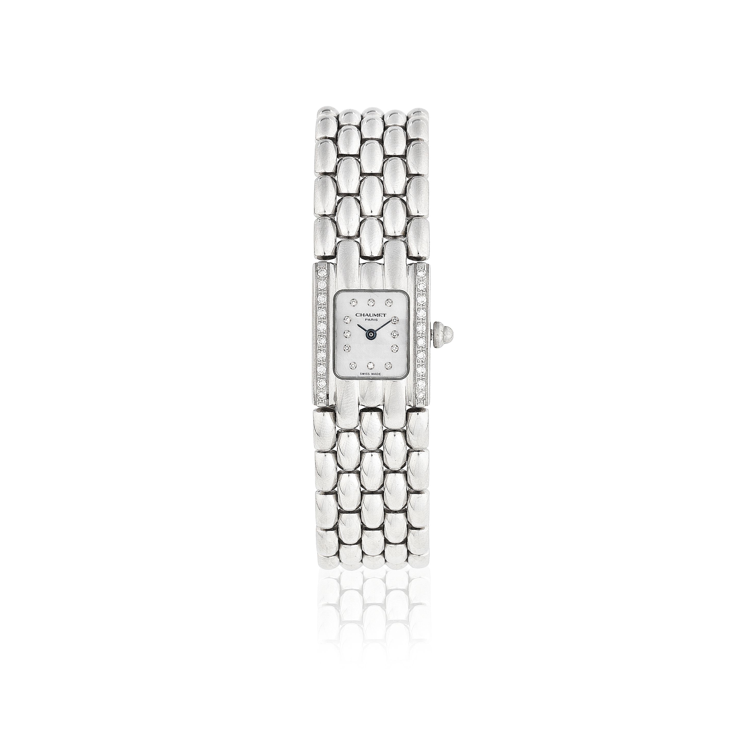 Thomas Peake, 29 Queen Street, Golden Square, London. An 18K gold ...