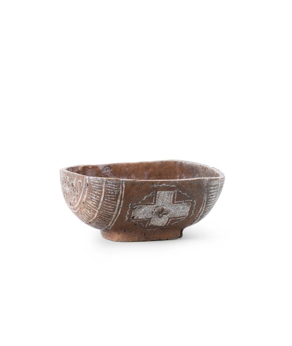 Bonhams : A rare Hagi-ware bowl in the form of a tawara (rice bale) Edo ...