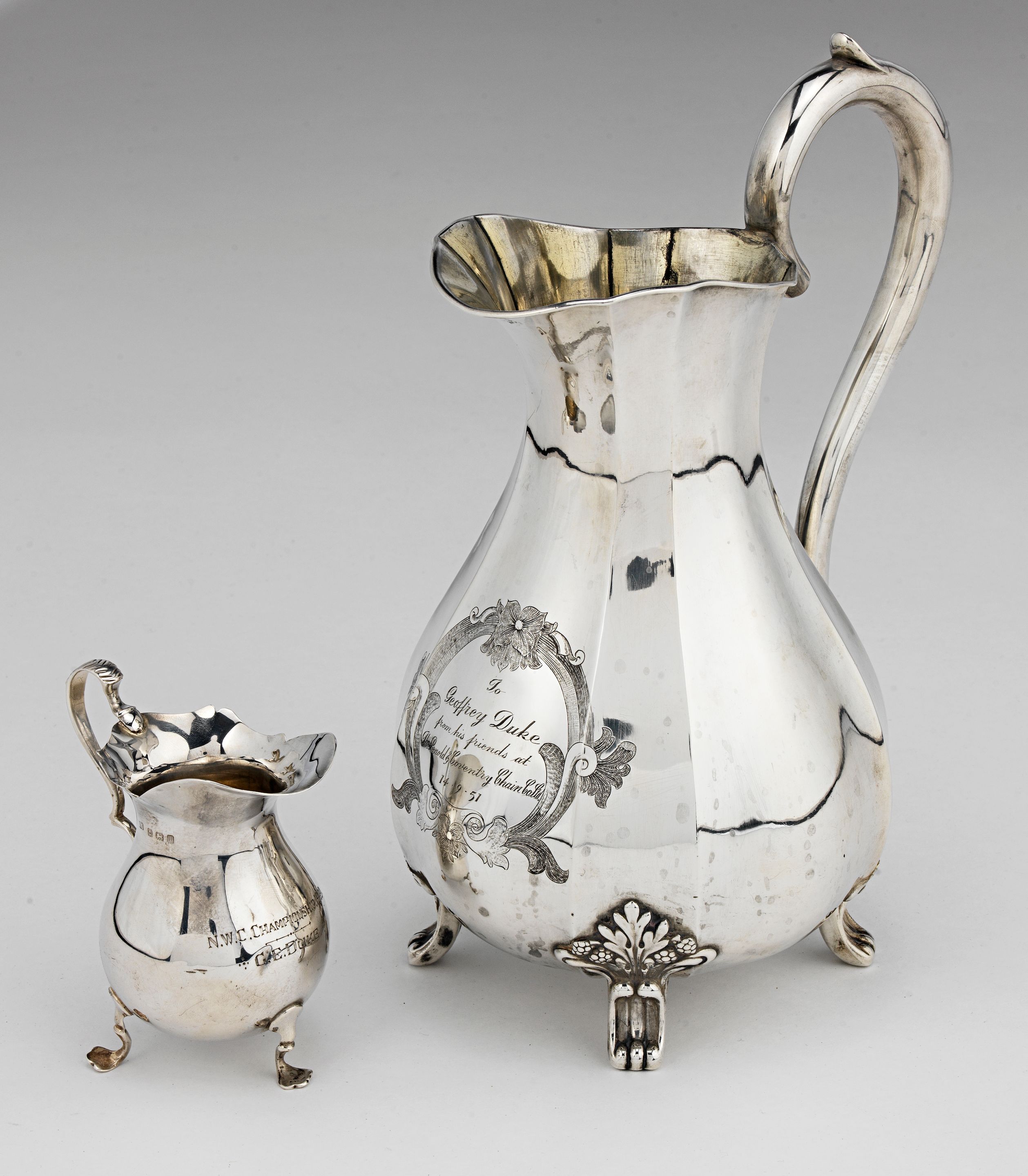 Bonhams Cars : Two awards presented to Geoff Duke ((2))