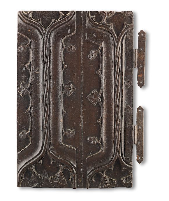 Bonhams : Two Henry VIII carved parchemin panel fragments, circa 1520