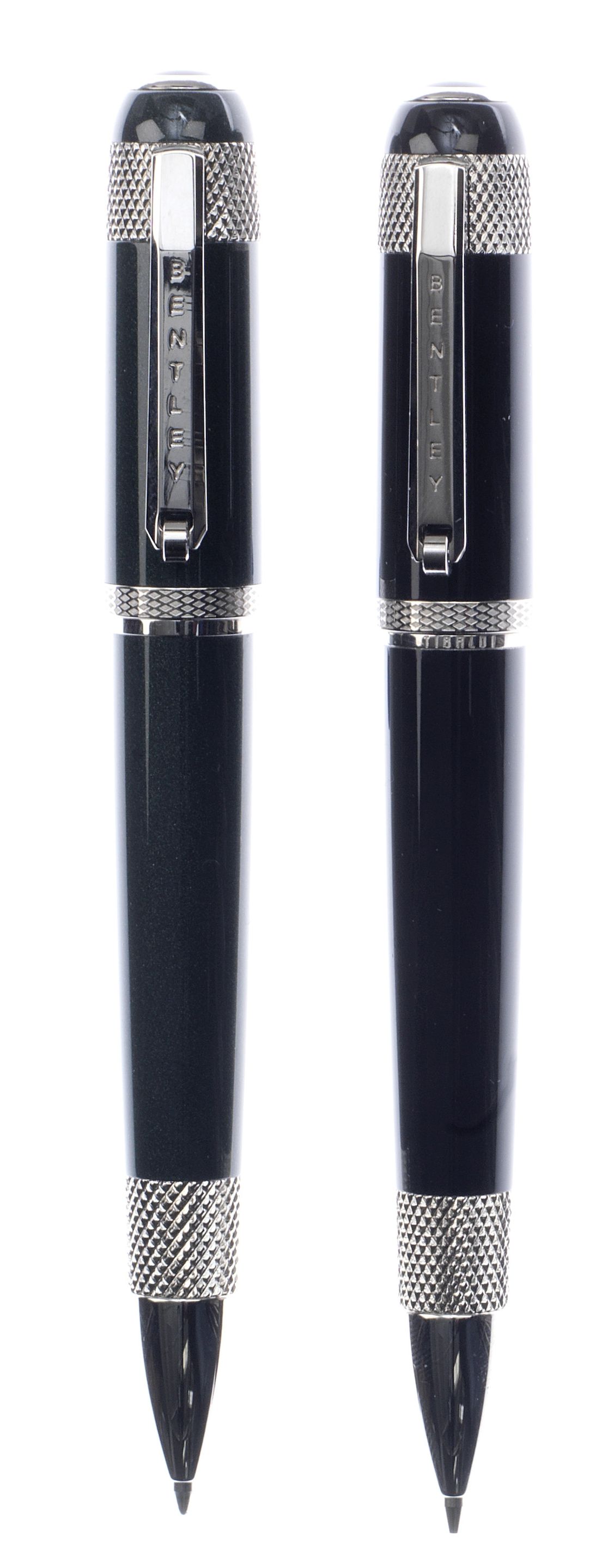 Two Art Deco 'Nu Longs Cheveux' mascots in opalescent glass by Lucile ...