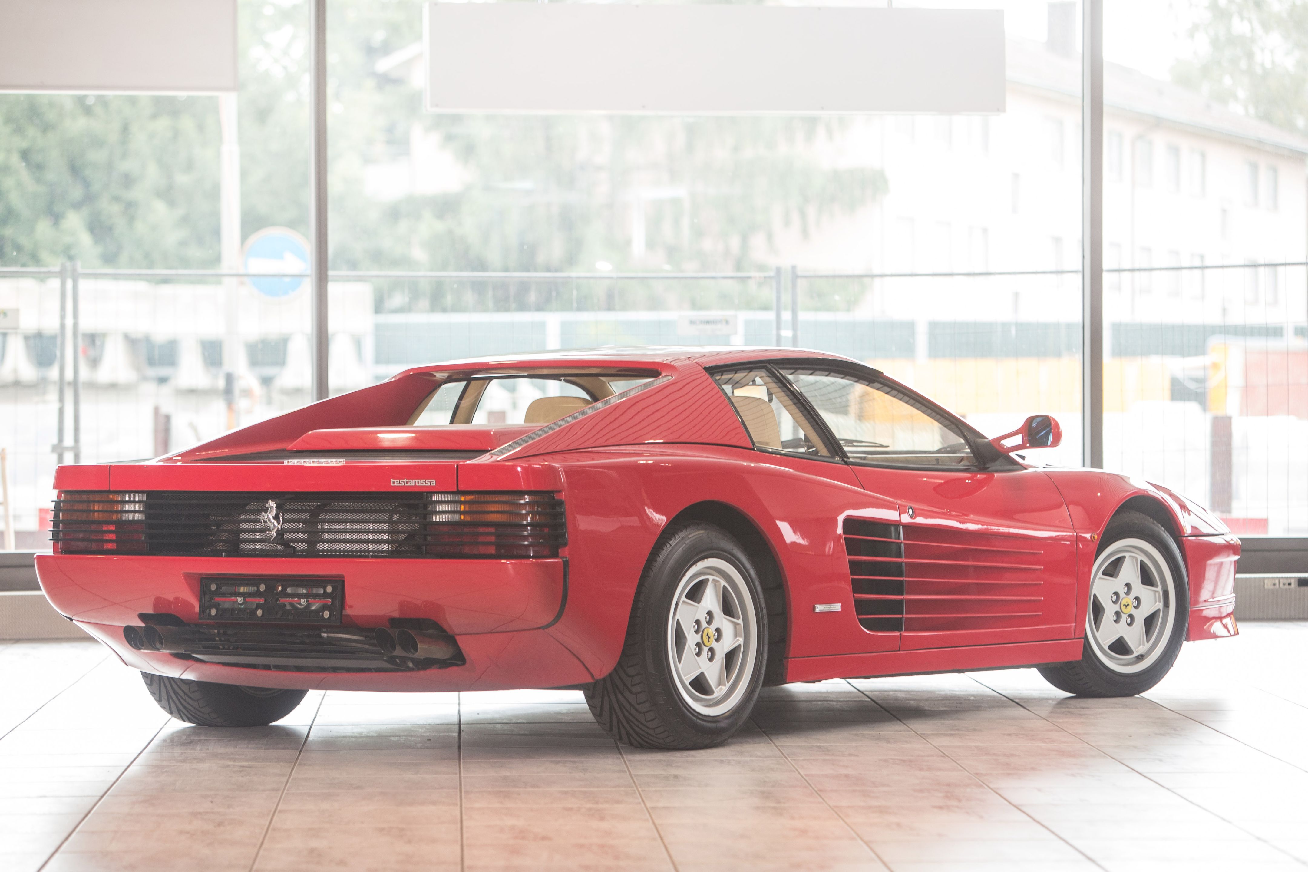 1991 Ferrari Testarossa Coupé - auctions & price archive