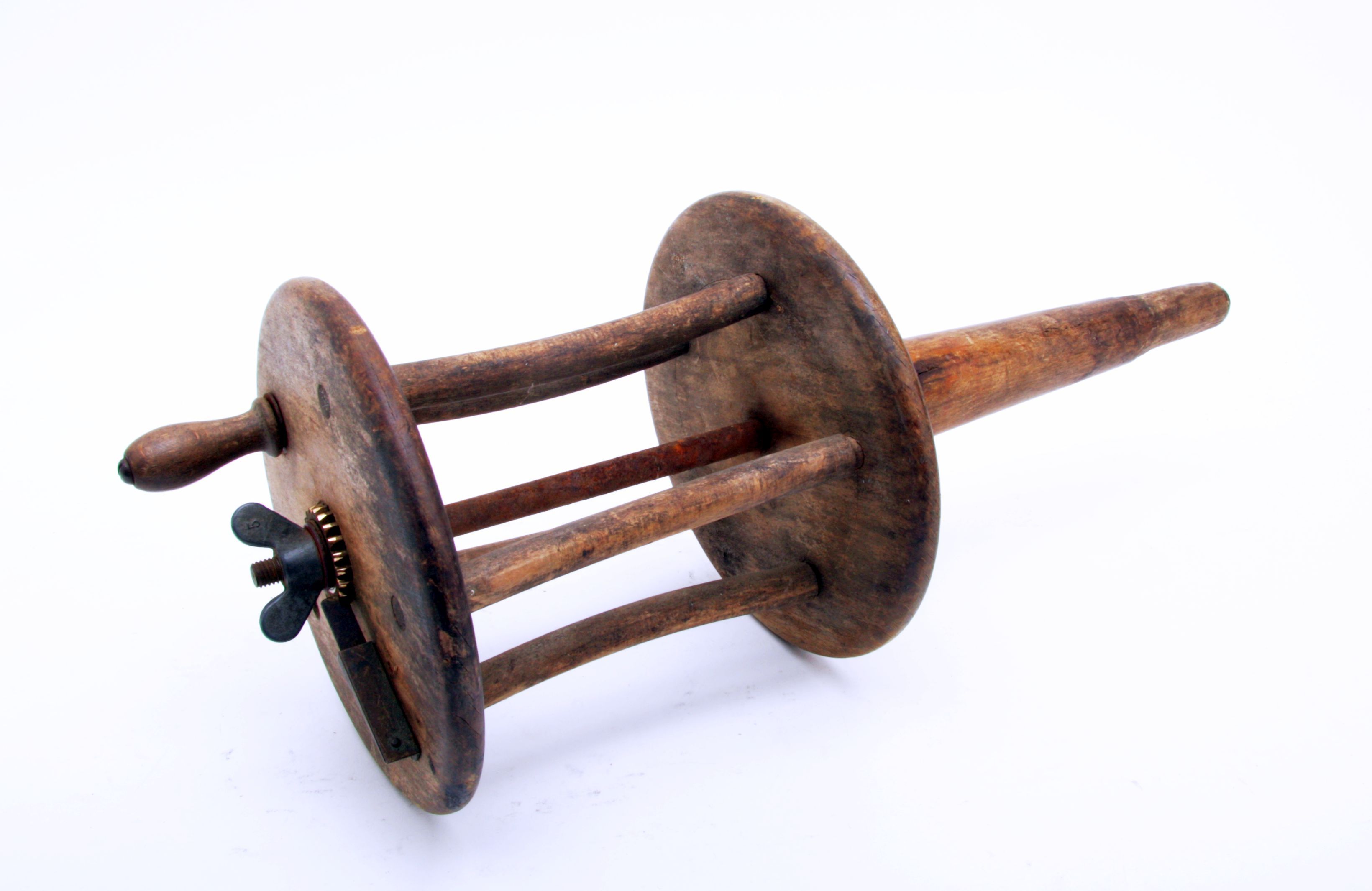 Bonhams : A large 19th century hand-held boat trolling winch