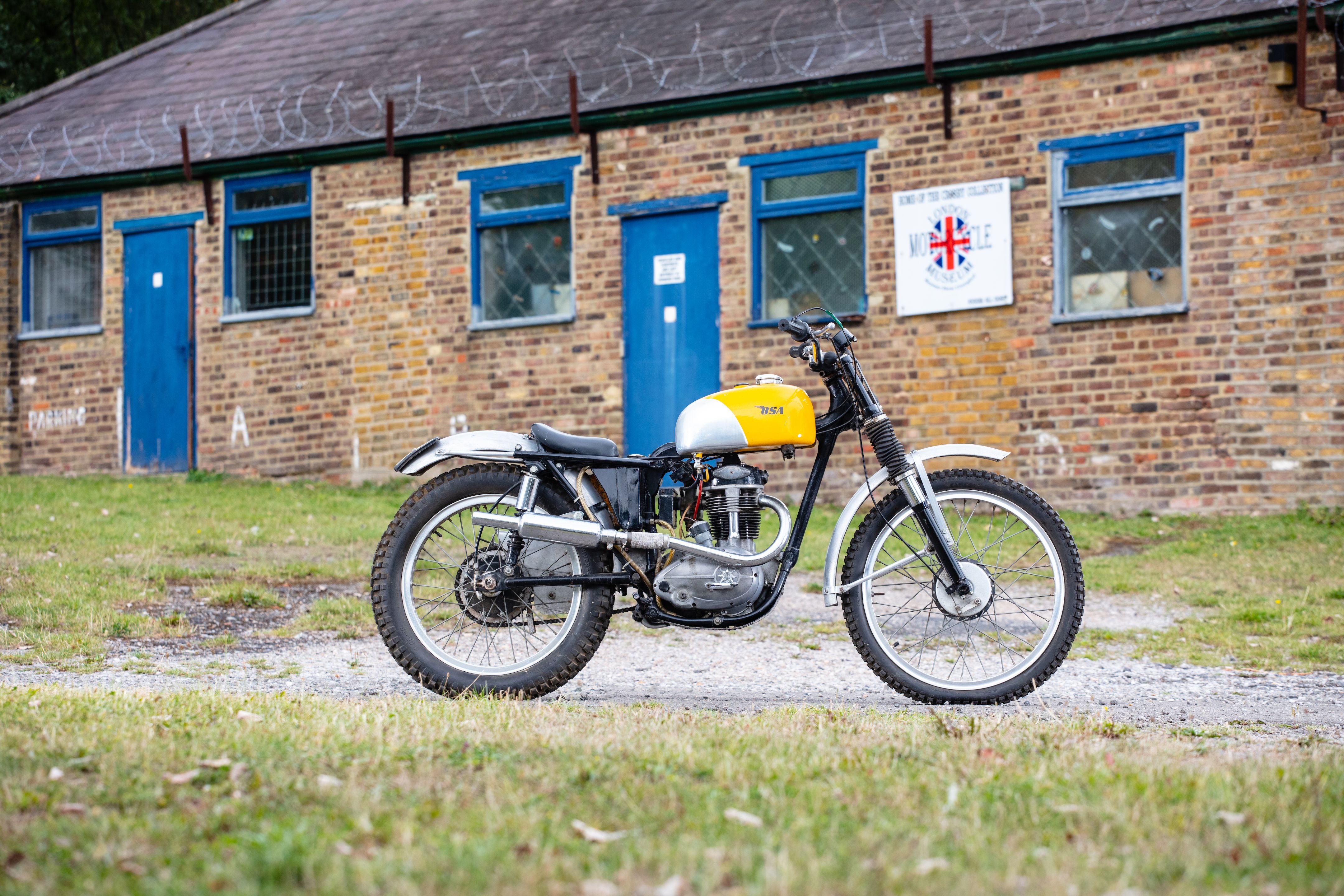 Bonhams Cars : 1959 BSA 250cc C15 Trials Frame no. to be advised Engine ...