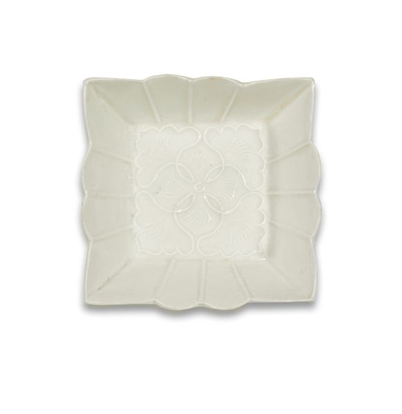 Bonhams : A Dingyao square dish Liao/Northern Song Dynasty