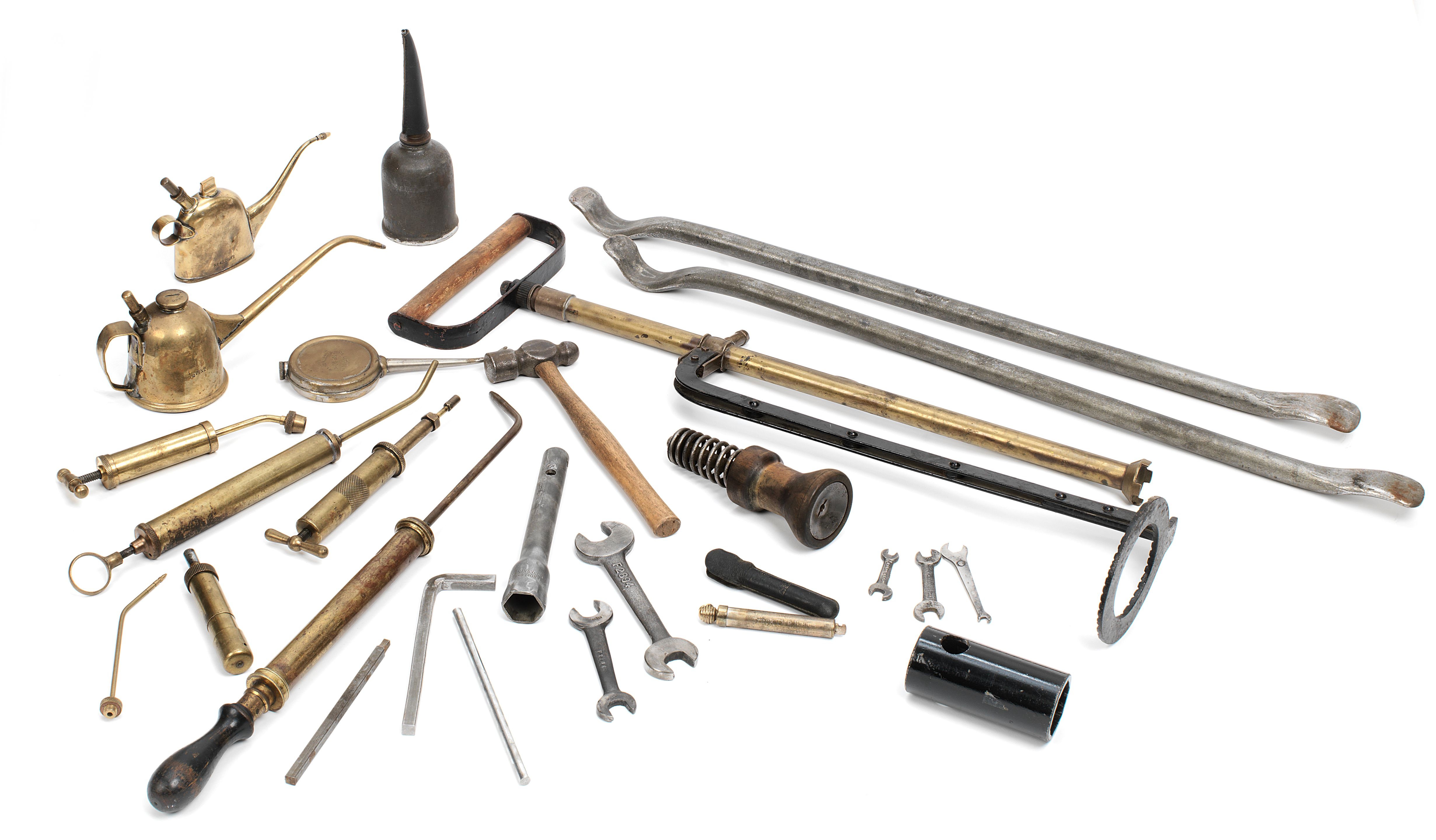 Bonhams Cars : Assorted motoring tools to suit early Rolls-Royce, ((Qty))