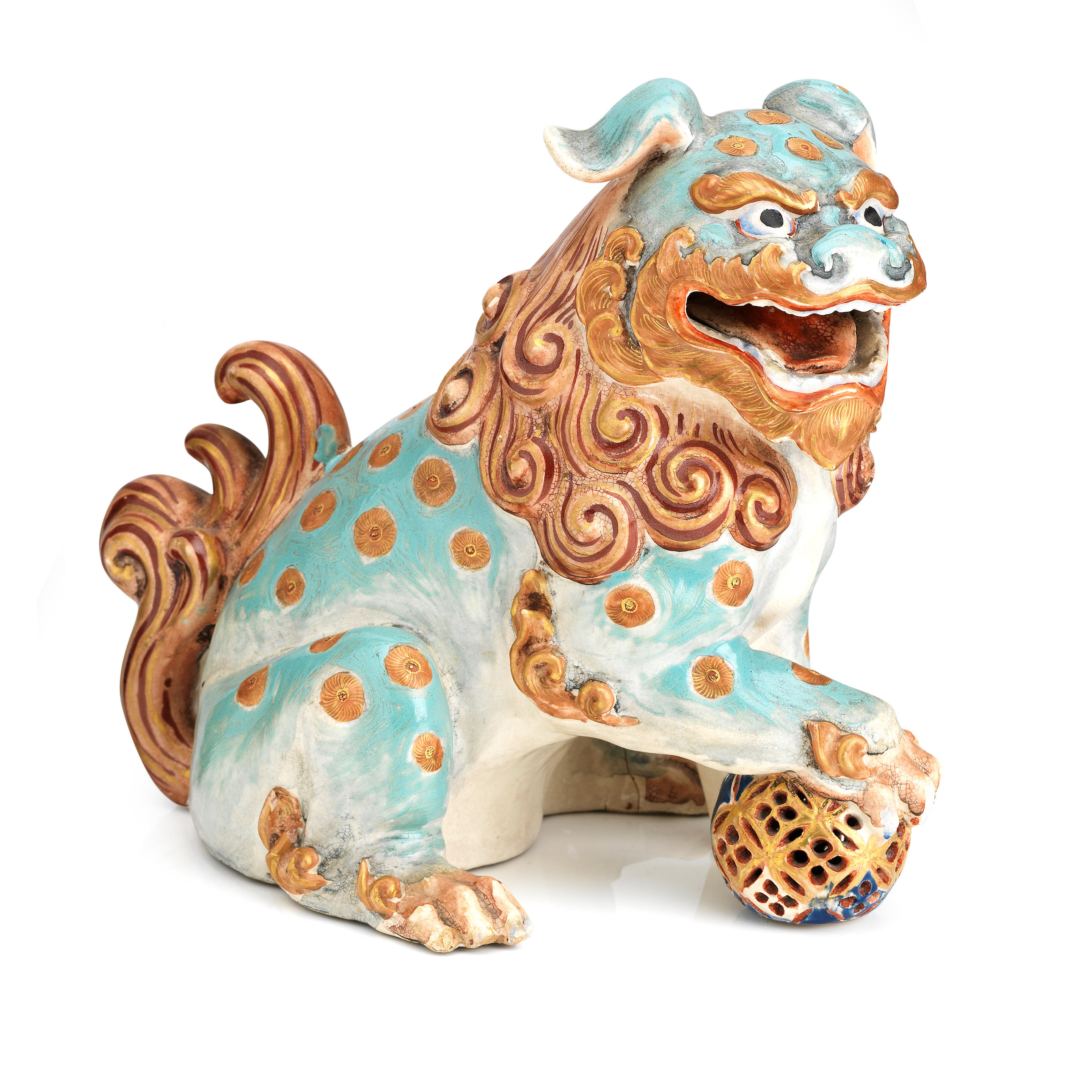 Bonhams : A Satsuma model of a shishi By Rokuzan, Meiji era (1868-1912)