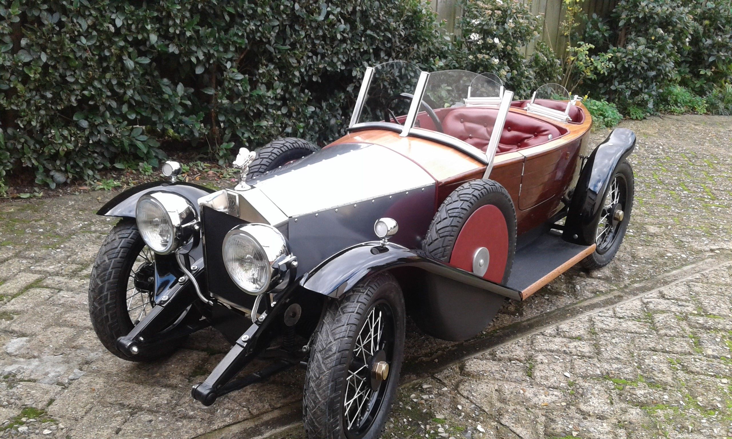 Bonhams Cars : A child's car modelled as 'skiff-bodied' 1922 Rolls ...