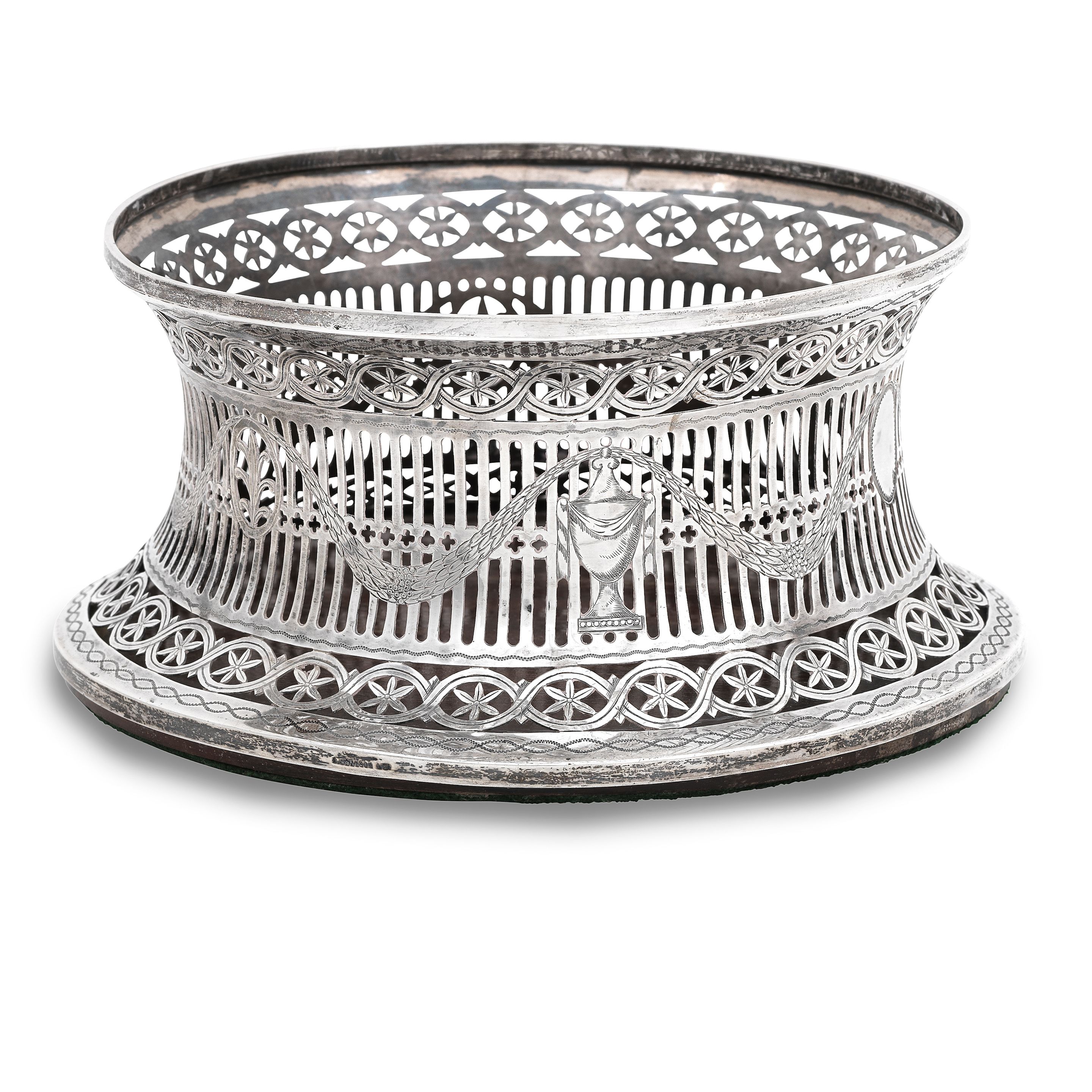 Bonhams : An early 20th century Irish silver dish ring by Edmond ...