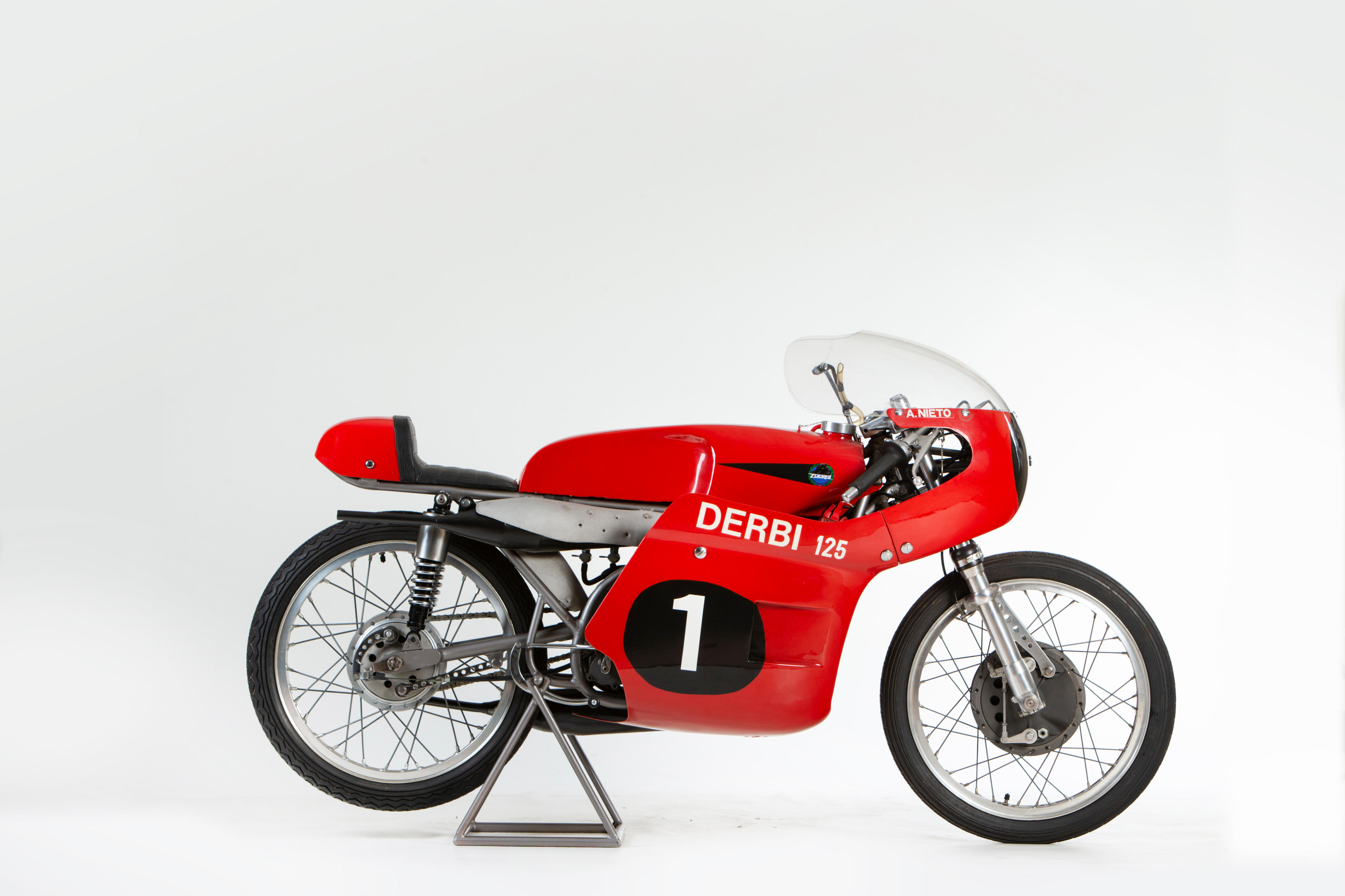 Bonhams Cars : 1969 Derbi 125cc Grand Prix Racing Motorcycle Frame no ...